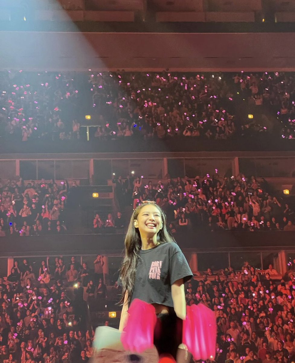 jennie pics @jenniepics