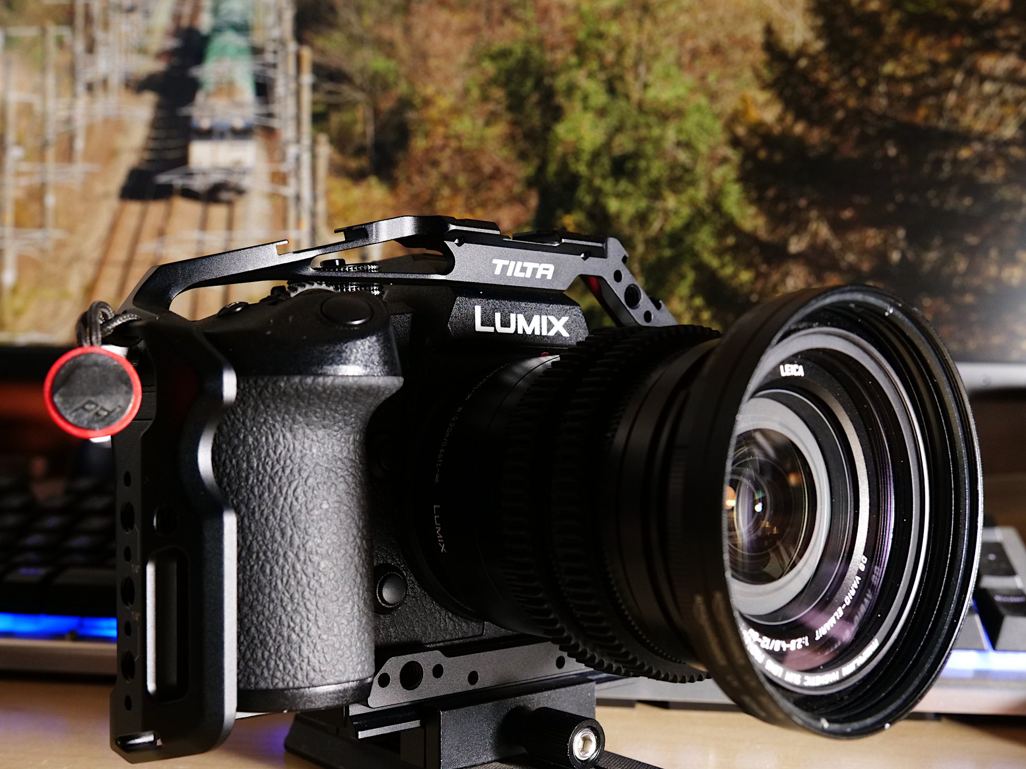 STUDIO_TARAS on Twitter: "カメラを選ぶ基準は人それぞれ。撮影対象、環境、動画、静止画、もちろん単なる物欲だって。 ボクはこれが撮りたいからLUMIXを選んだ。引きは ...