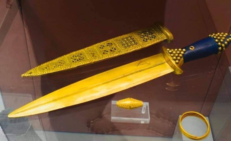 Ancient Sumerian Weapons