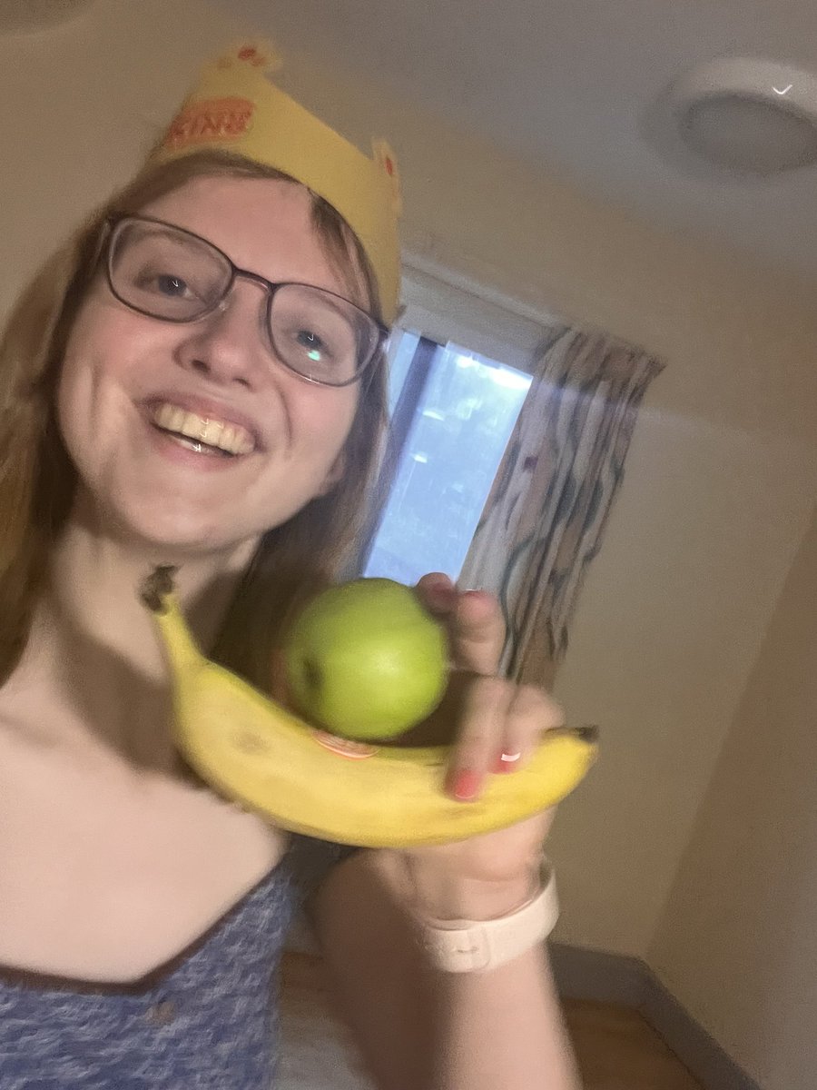 Emily Hibbert's Instagram, Twitter & Facebook on IDCrawl