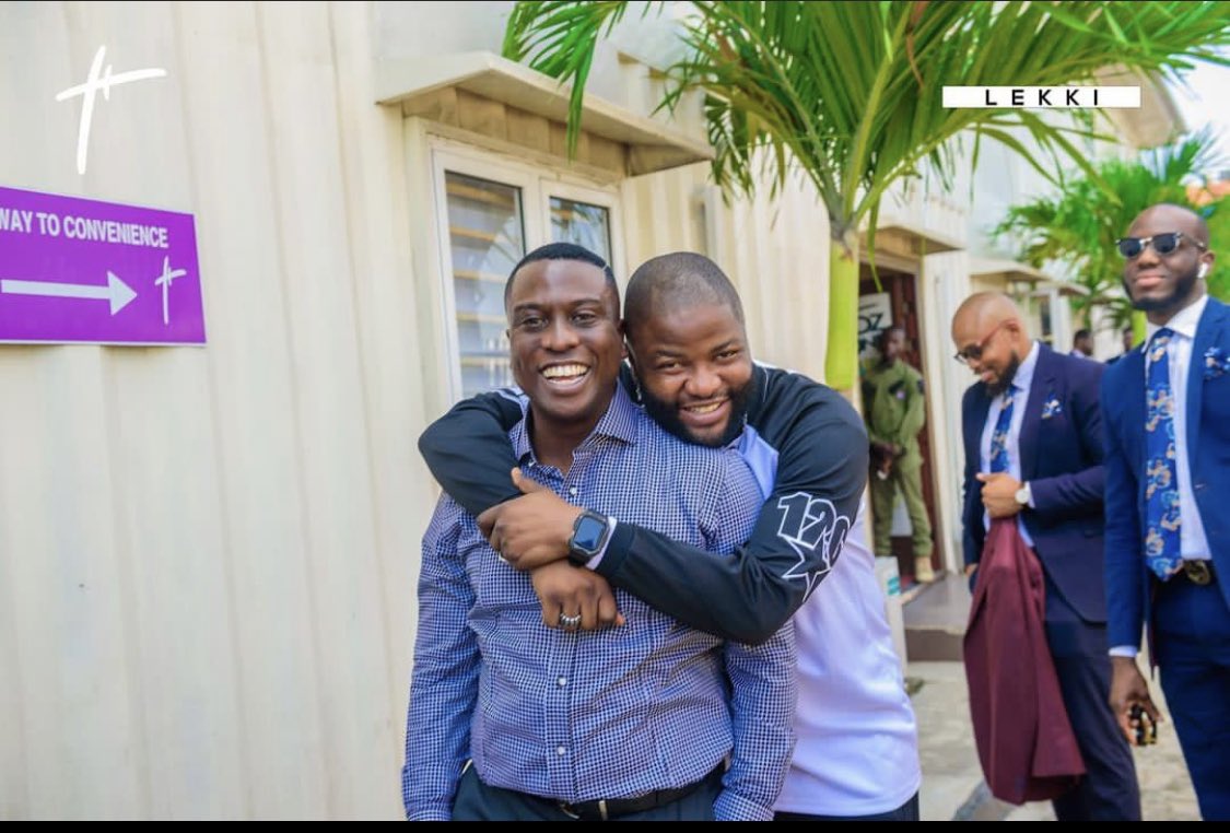 Bolaji Idowu on Twitter: "We are just one big happy FAMILY ️ https://t.co/UlTlwo7wZw" / Twitter