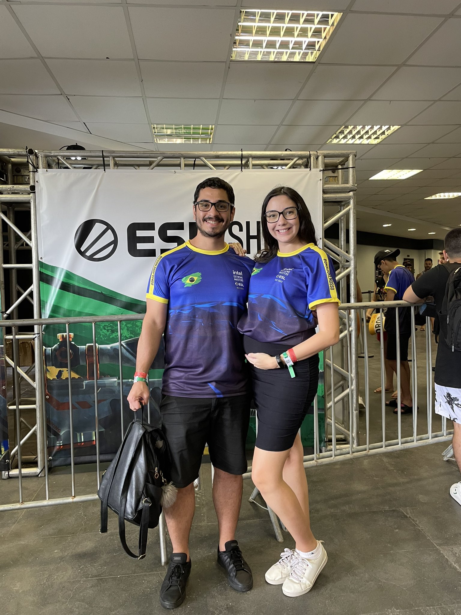 ESL Shop on Twitter: "This is how a happy CS:GO family looks like 👶💙 @eslbrasil @ESLCS @IEM ...