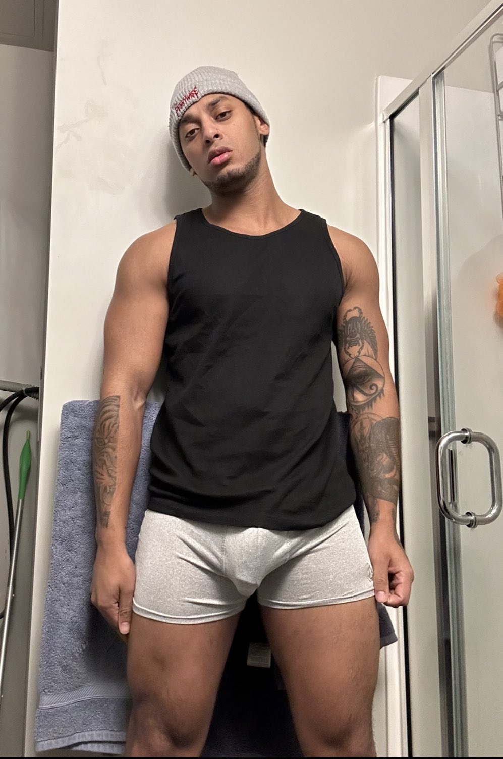 PAPI IS HERE on Twitter: "Can you help me find my snake? 🐍 https://t.co/lxhpkgvNiz" / Twitter