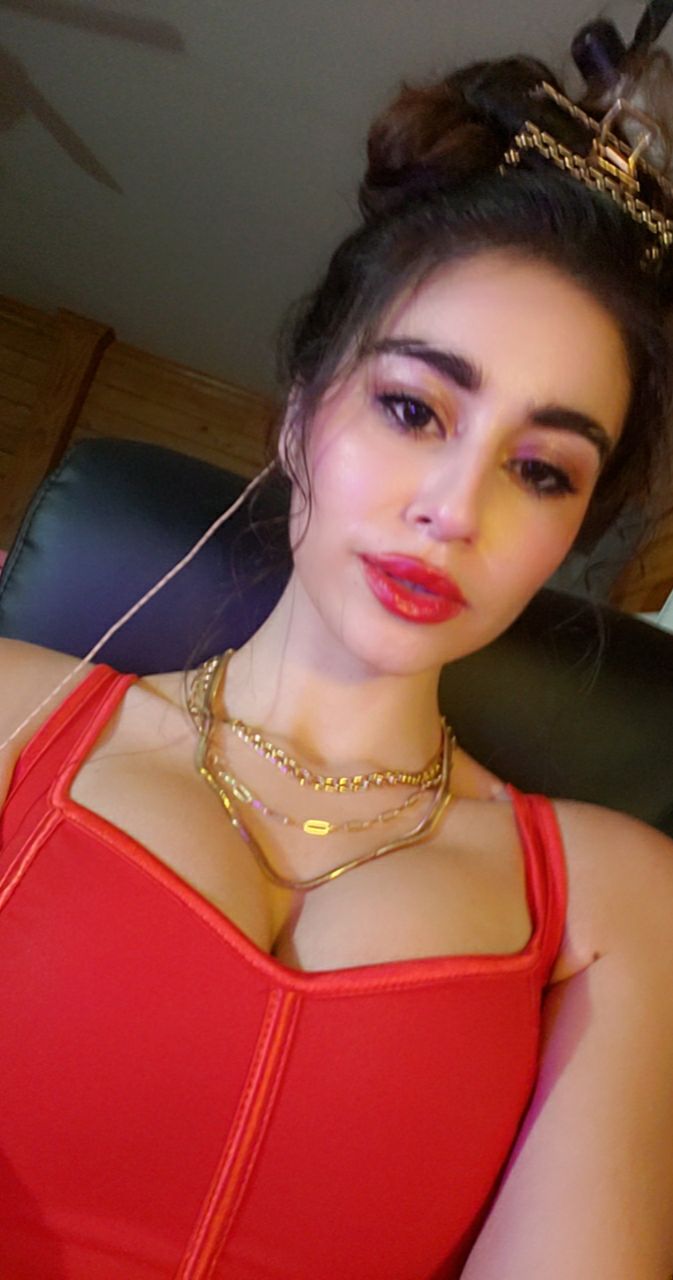 Malek_04 | Մալեք on Twitter: "As a full-time twitch streamer, mental health is a DAILY challenge ...