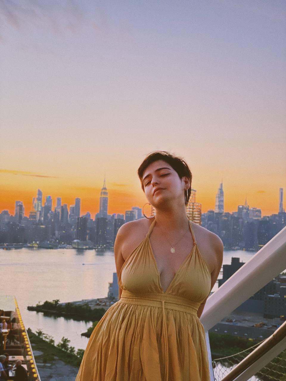 Pola on Twitter: "El skyline y yo por mi skyline @SkarletPalma https://t.co/mytfQHfNa6" / Twitter