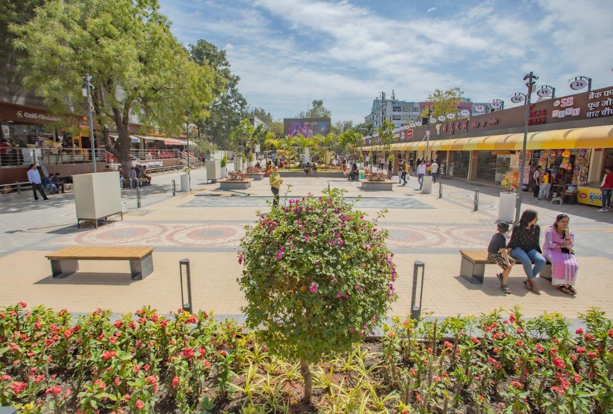 Do You Know Smart City project of transforming Indore's 56 Dukan was ...