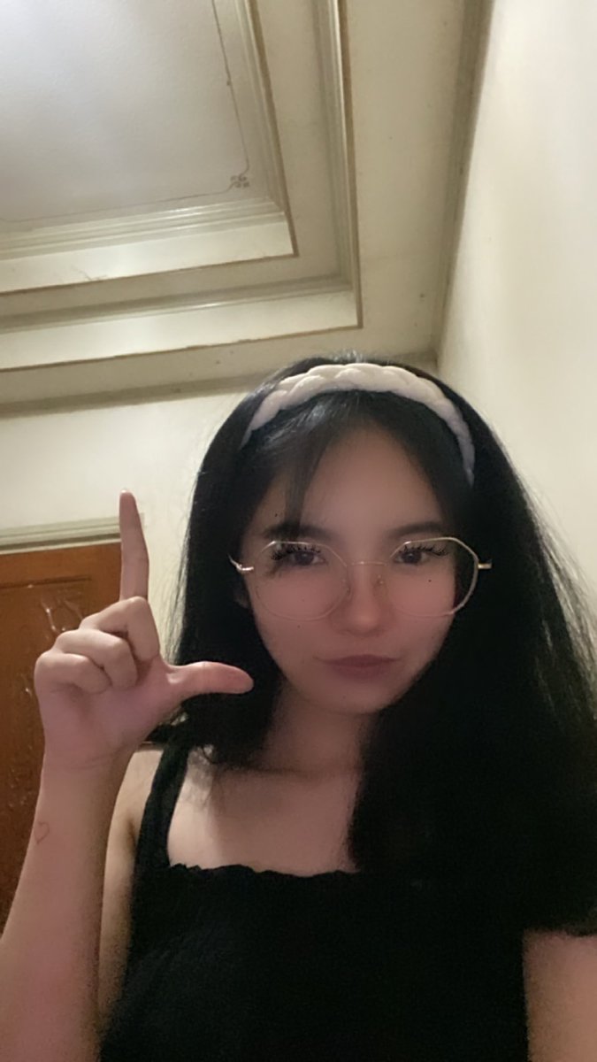 Goddess Chav - B/Day 21/1/22 🎁 on Twitter: "RT @GoddessMinrva: i’m always pretty and you’ll ...