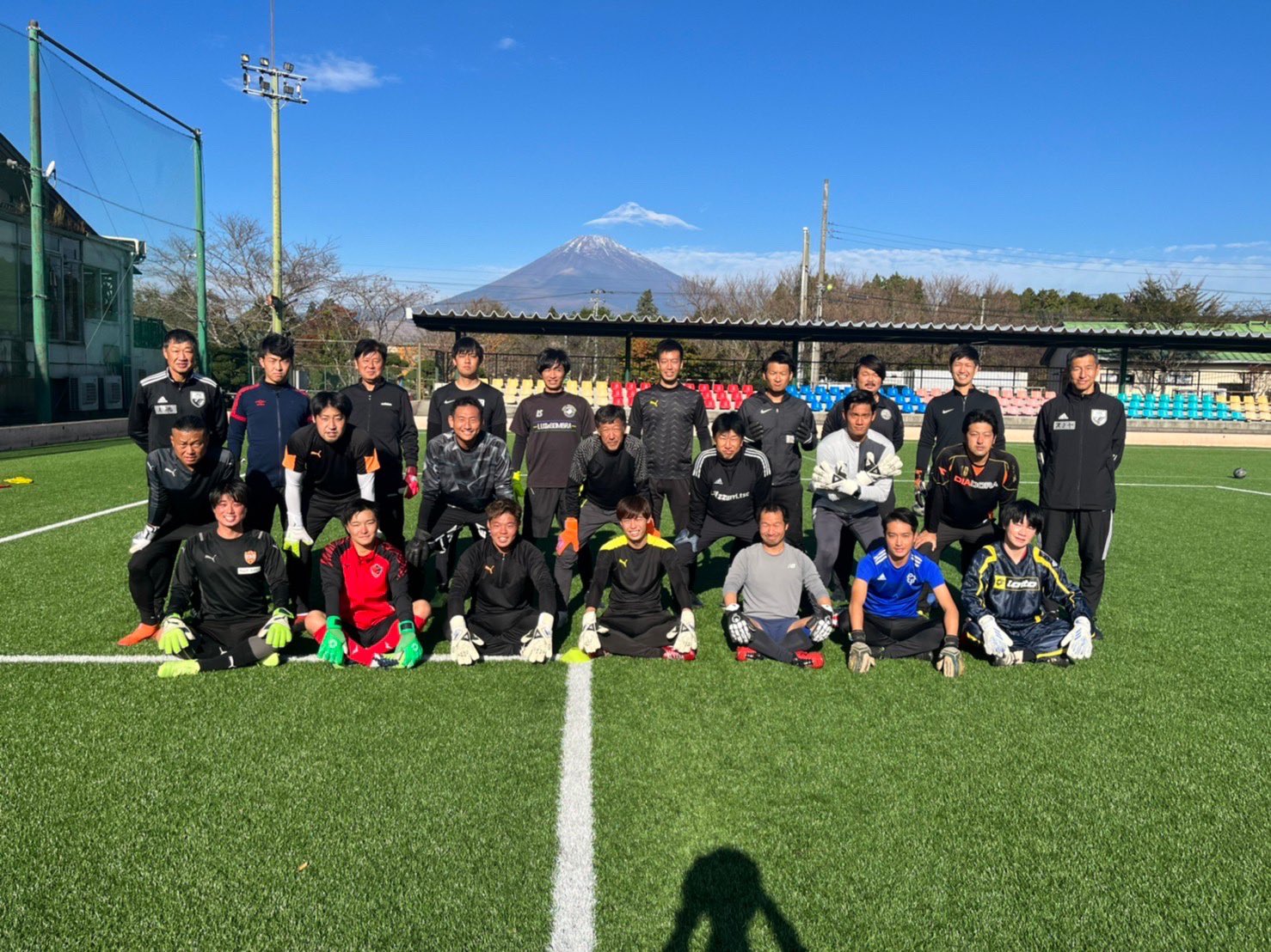 荒木理玖【ゴールキーパーコーチ🧤】 on Twitter: "先日、静岡にてJFA GKレベル1コーチ養成講習会を受講してきました！ 指導実践で得た感覚。様々な意見のフィードバック。ためになる ...