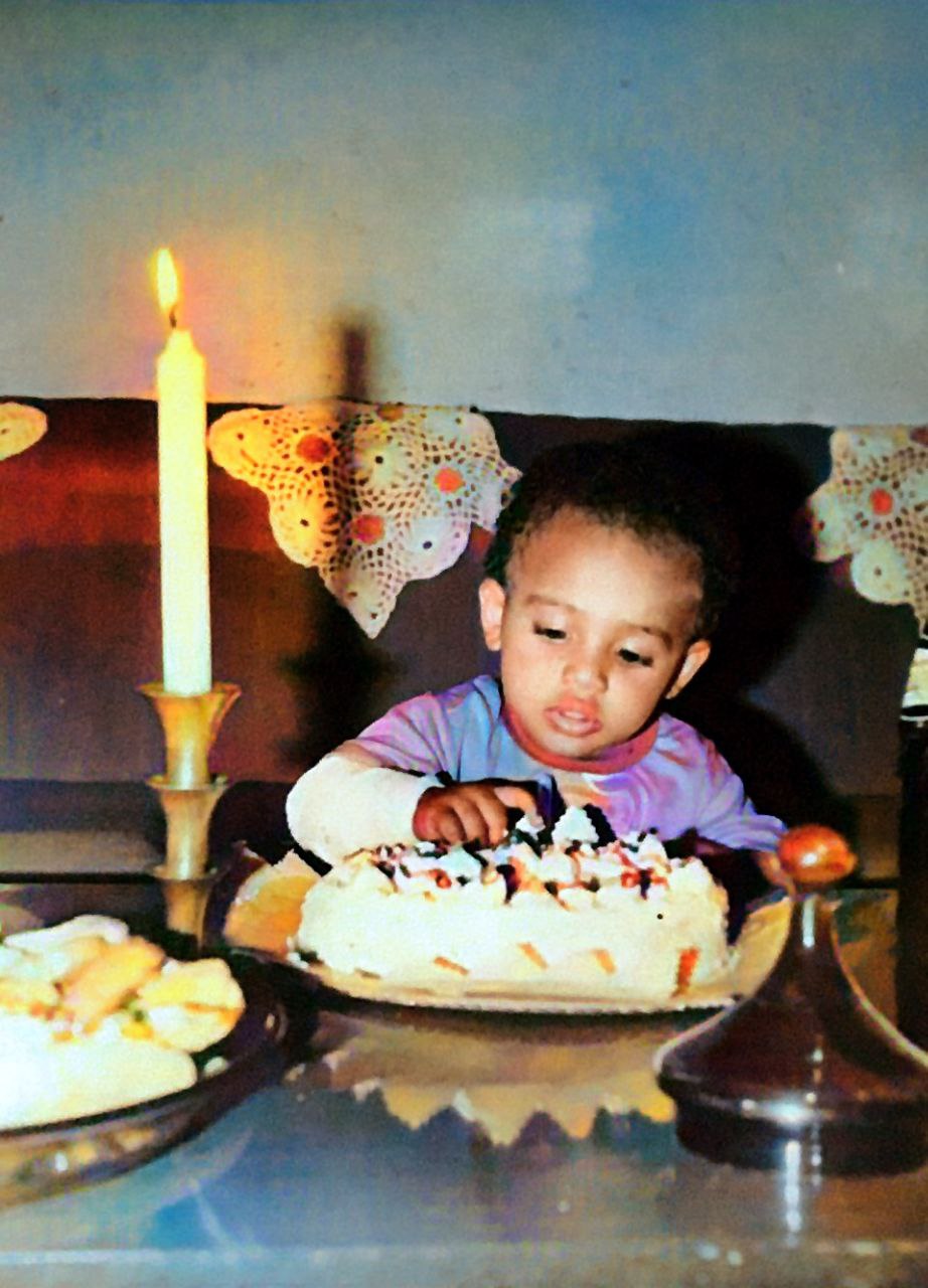 Bereket Admassu on Twitter: "ከአራት አስርተ ዓመታት በፊት የአንደኛ ዓመት ልደቴ ሲከበርልኝ የተነሳኋቸውን ፎቶዎች እናቴ በዲጂታል መልክ ...