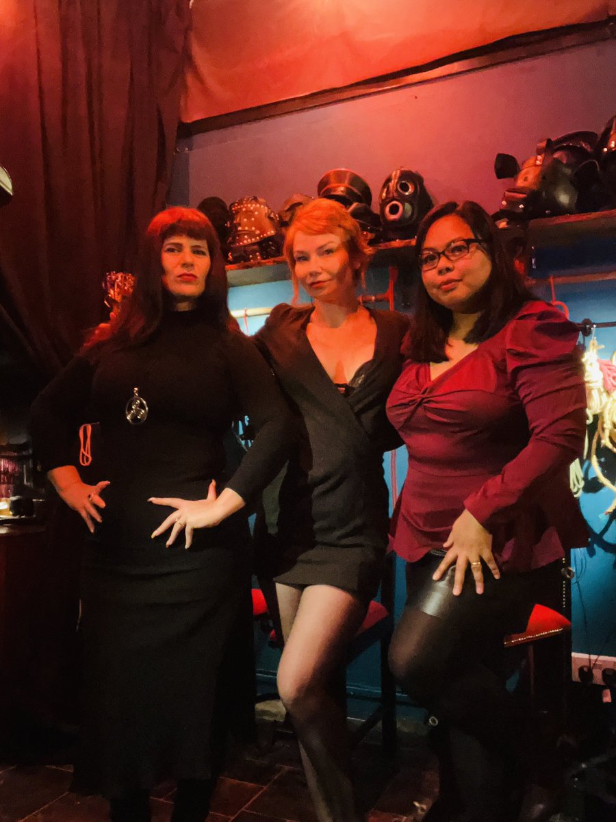 🏴 Mistress Charlyn 🇬🇧 On Twitter Rt Mistresscharlyn Triple