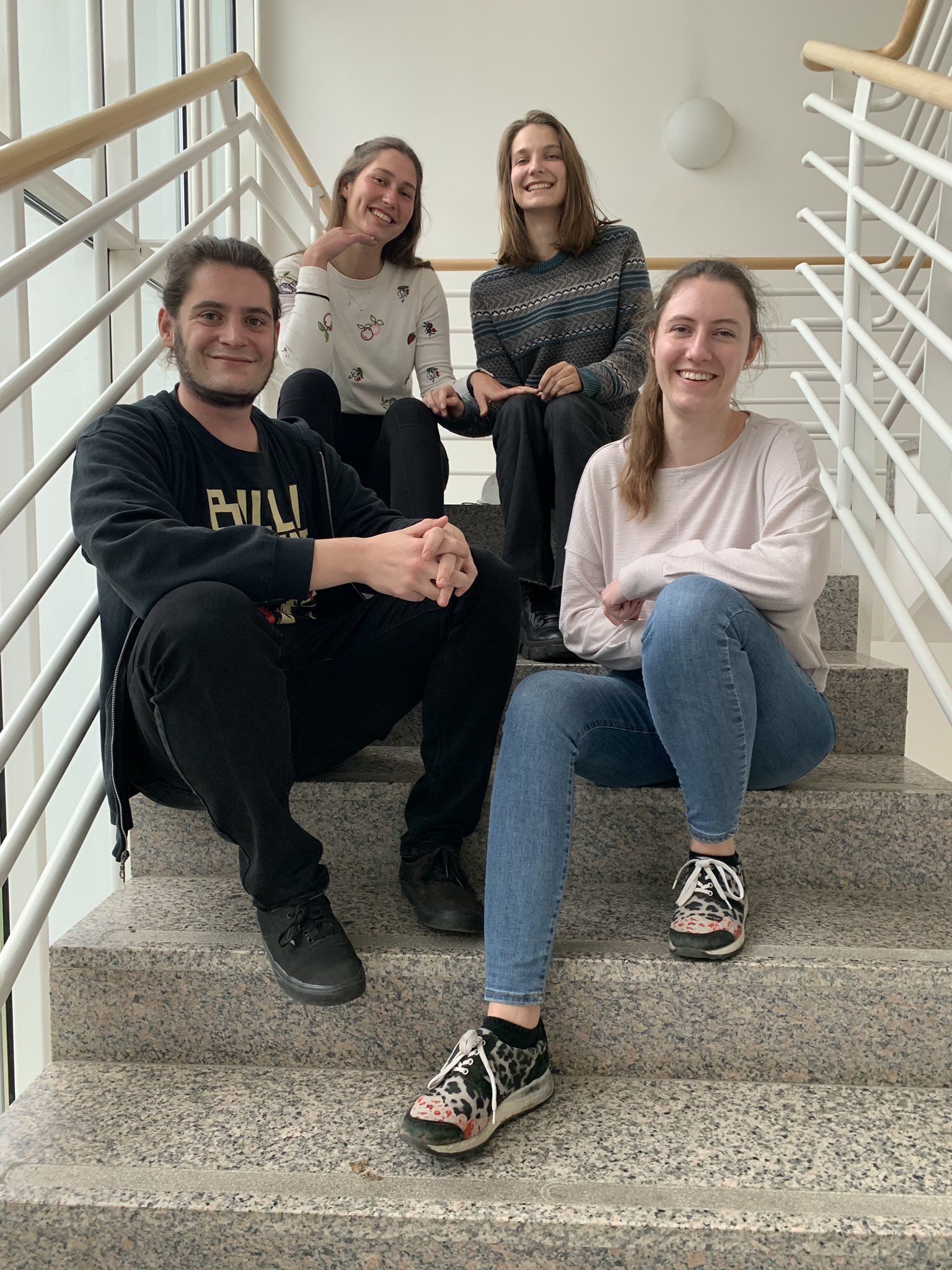 Helfrich Lab on Twitter: "Our bioinformatics team around our PhD student Frida is growing! They ...