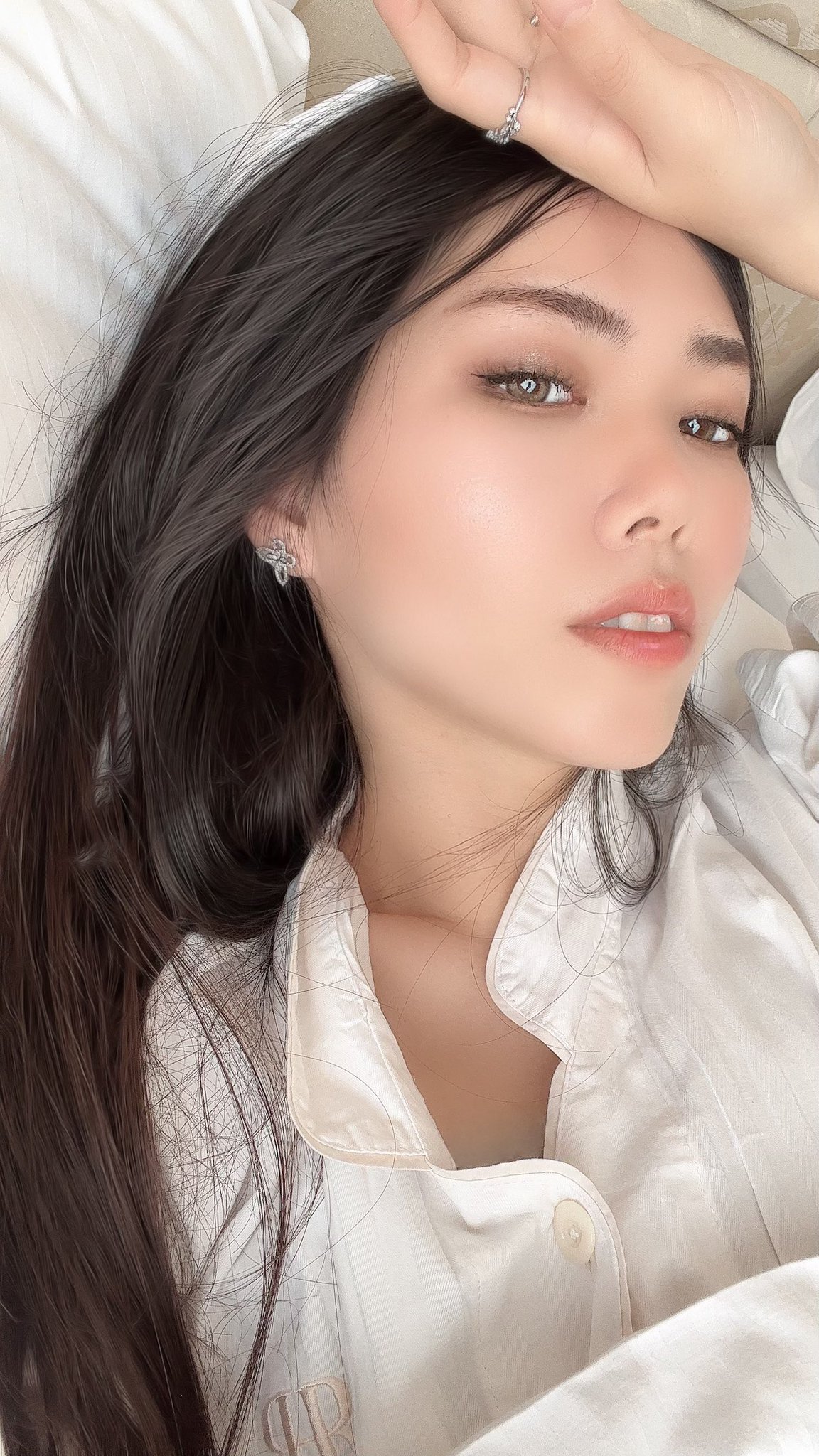 美咲 C101両日売り子してます on Twitter: "誰だお前みたいな写真撮れてた https://t.co/MOq0E8HBne" / Twitter