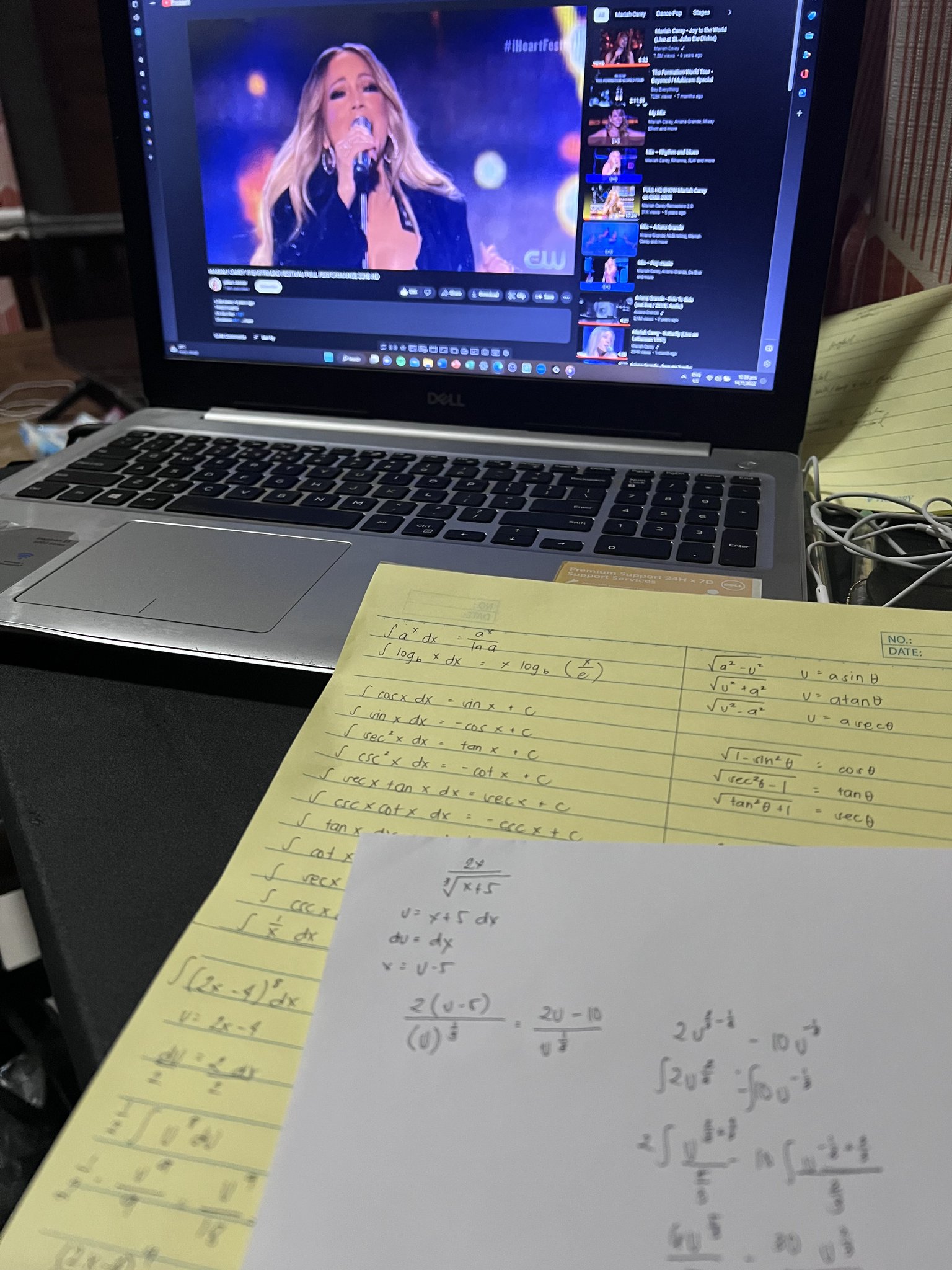 Angelo | Schmetterling 🦋 on Twitter: "doing calculus while listening to @MariahCarey (or ...