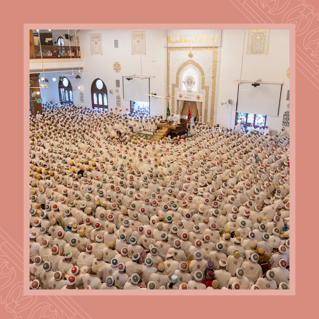 The Dawoodi Bohras on Twitter: "The head of the Dawoodi Bohra community His Holiness Syedna ...