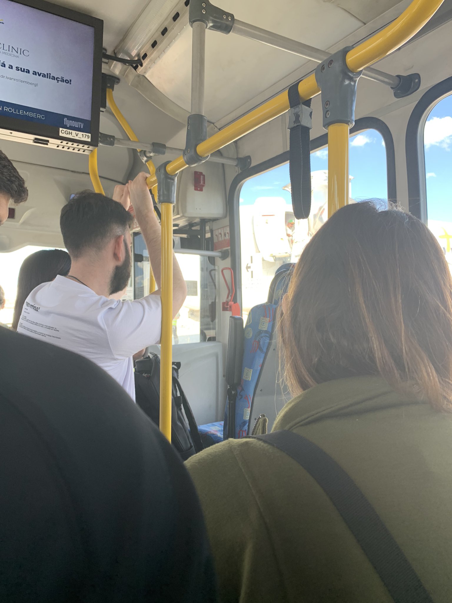 Jackson on Twitter: "Ajudem na vaquinha do @mch_AGG para comprar a bmw, o homem está sofrendo ...