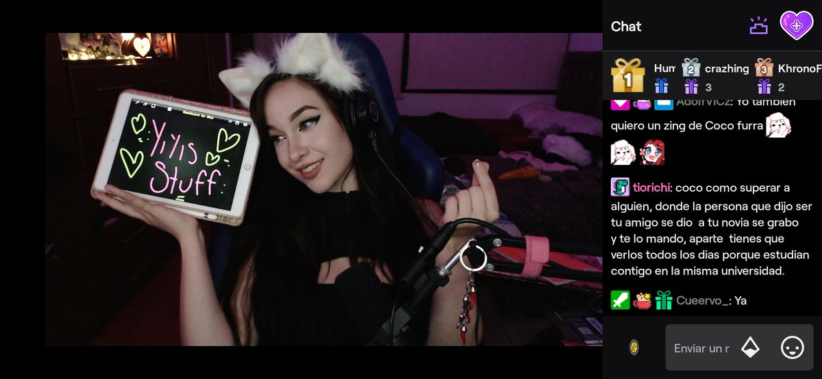 Yiyi 🐰 on Twitter: "Mi waifu @CocoMunch_ me hizo un Zing! Es tan preciosa 💕 Siganla es super ...