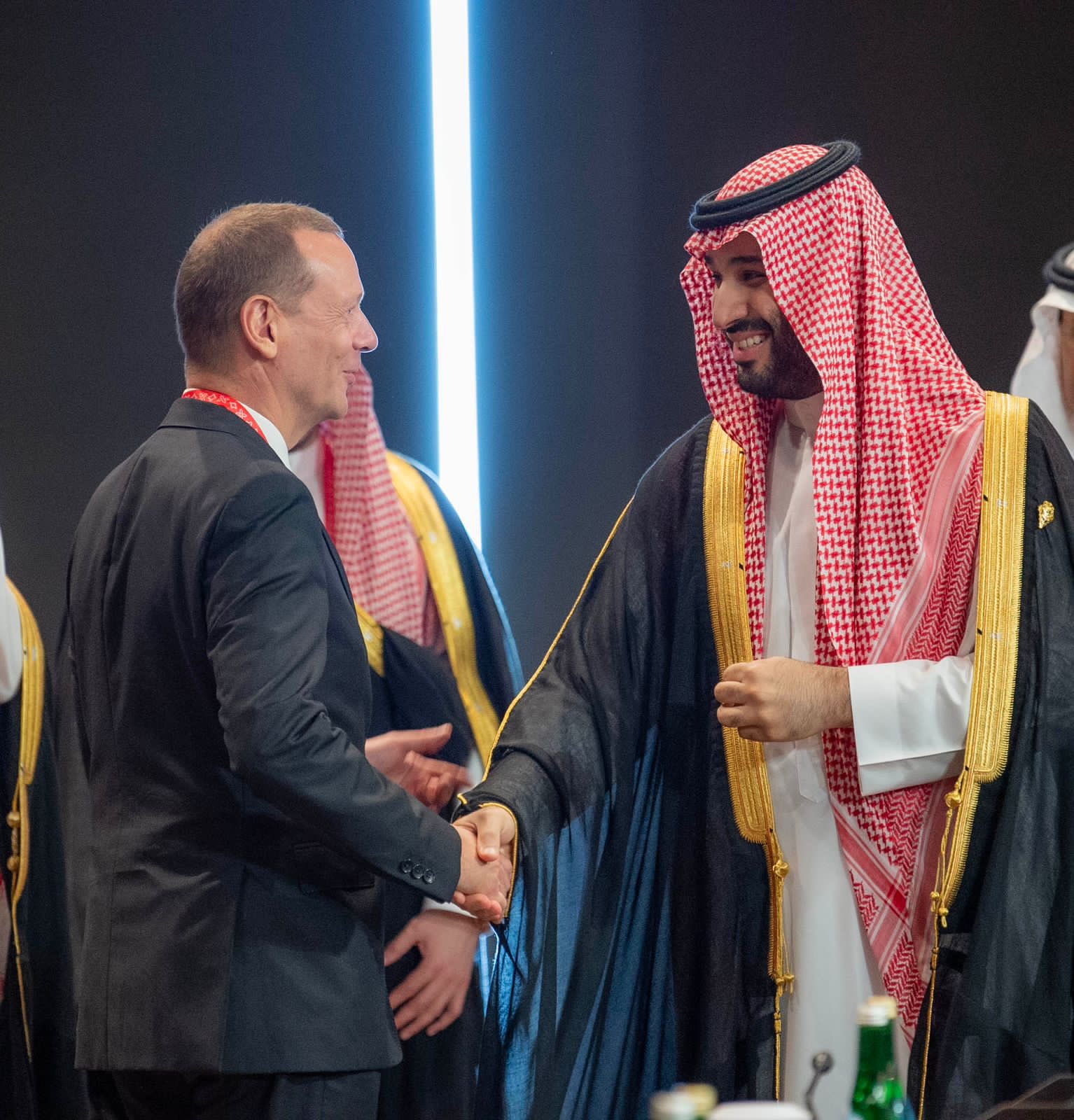 هاشتاق السعودية On Twitter ولي العهد يرأس وفد المملكة المشارك في قمة