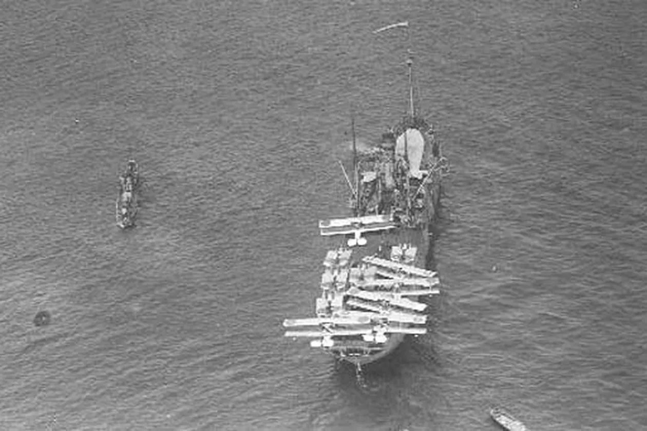 Va de barcos on Twitter: "Así se convirtió un viejo carguero alemán en el “Dédalo”, el primer ...