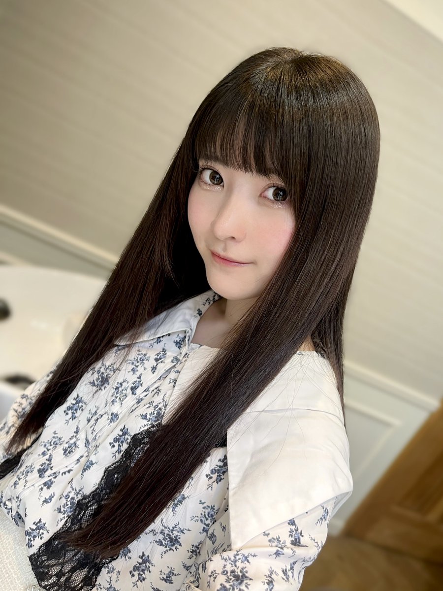 グレーソン🇯🇵/그레이슨🇰🇷/格雷森🇨🇳 On Twitter るいちゃんの美しいロングヘア