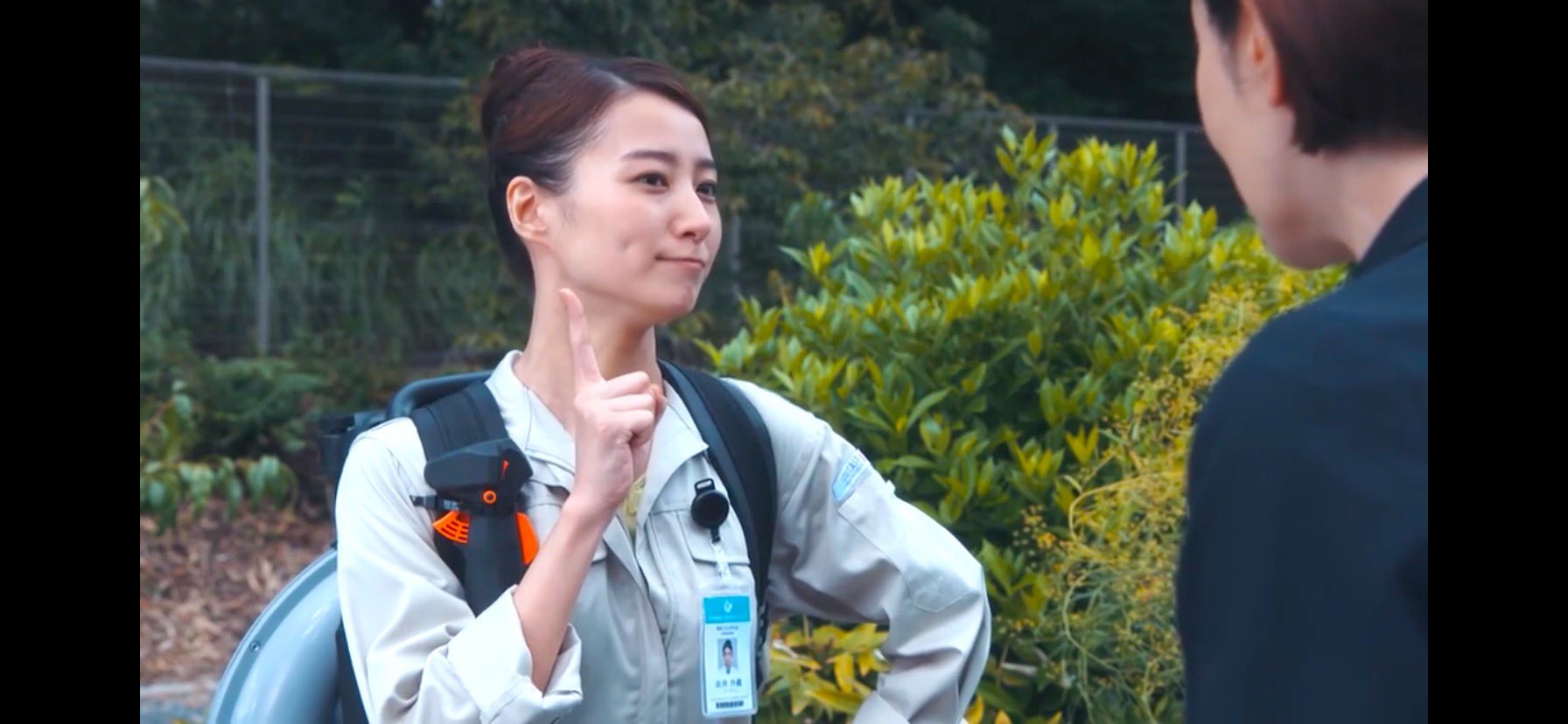 タルトタタン on Twitter: "@RihoTakada 🧬高田里穂さん演じる生物学者の由井先生と言えば…第1話で印象的だった人差し指を立てるポーズ☝🏻もしかしてアレは科捜研の女の監督 ...