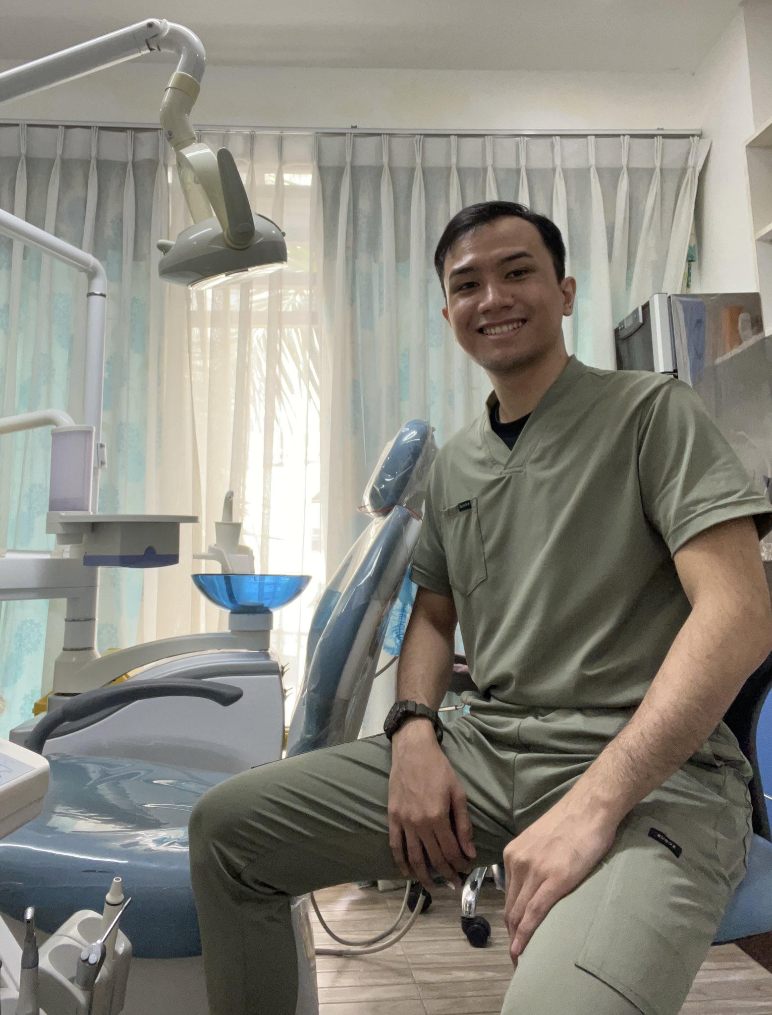 Mark Simon Tan, ‘di MD on Twitter: "Nalaman niyo lang na dentista ako, naging kink/fetish nyo ...