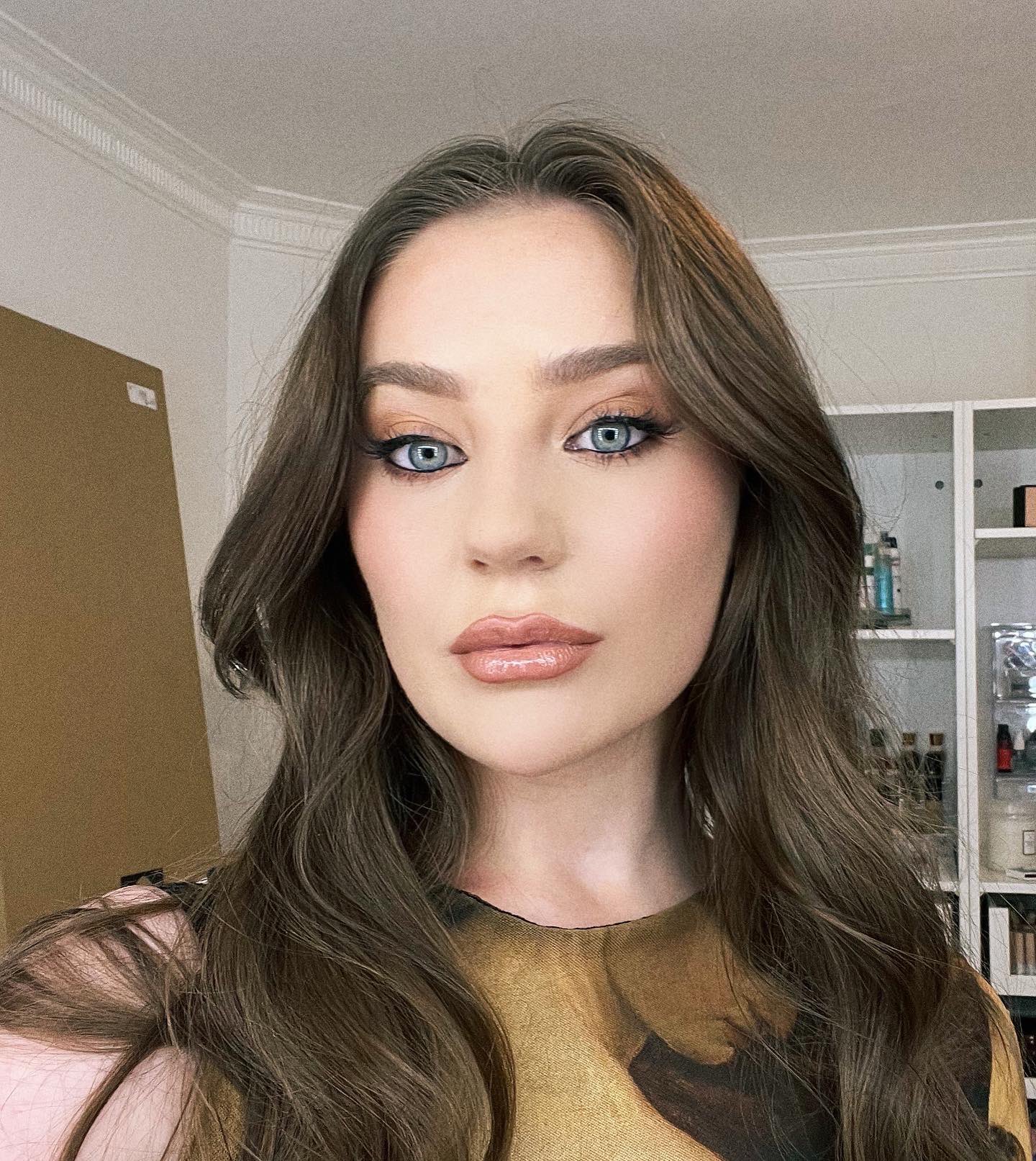 TW Pornstars - Bethany Lily April. Twitter. New hair 💁🏻‍♀️. 2:51 AM - 16 Nov 2022