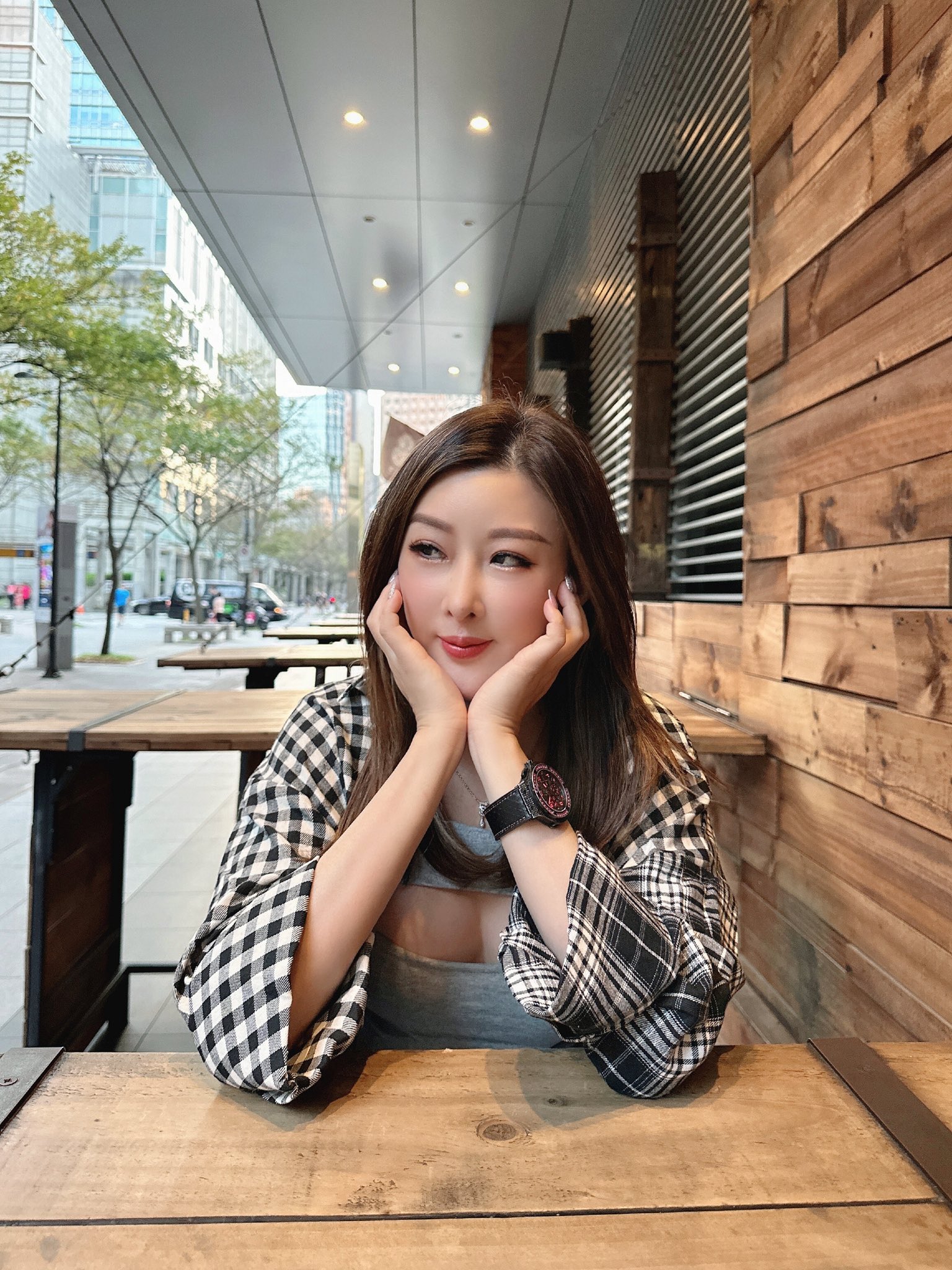 kitty kuo on Twitter: "Does man like flirt or no flirt? https://t.co/KvBLE6J0UW" / Twitter