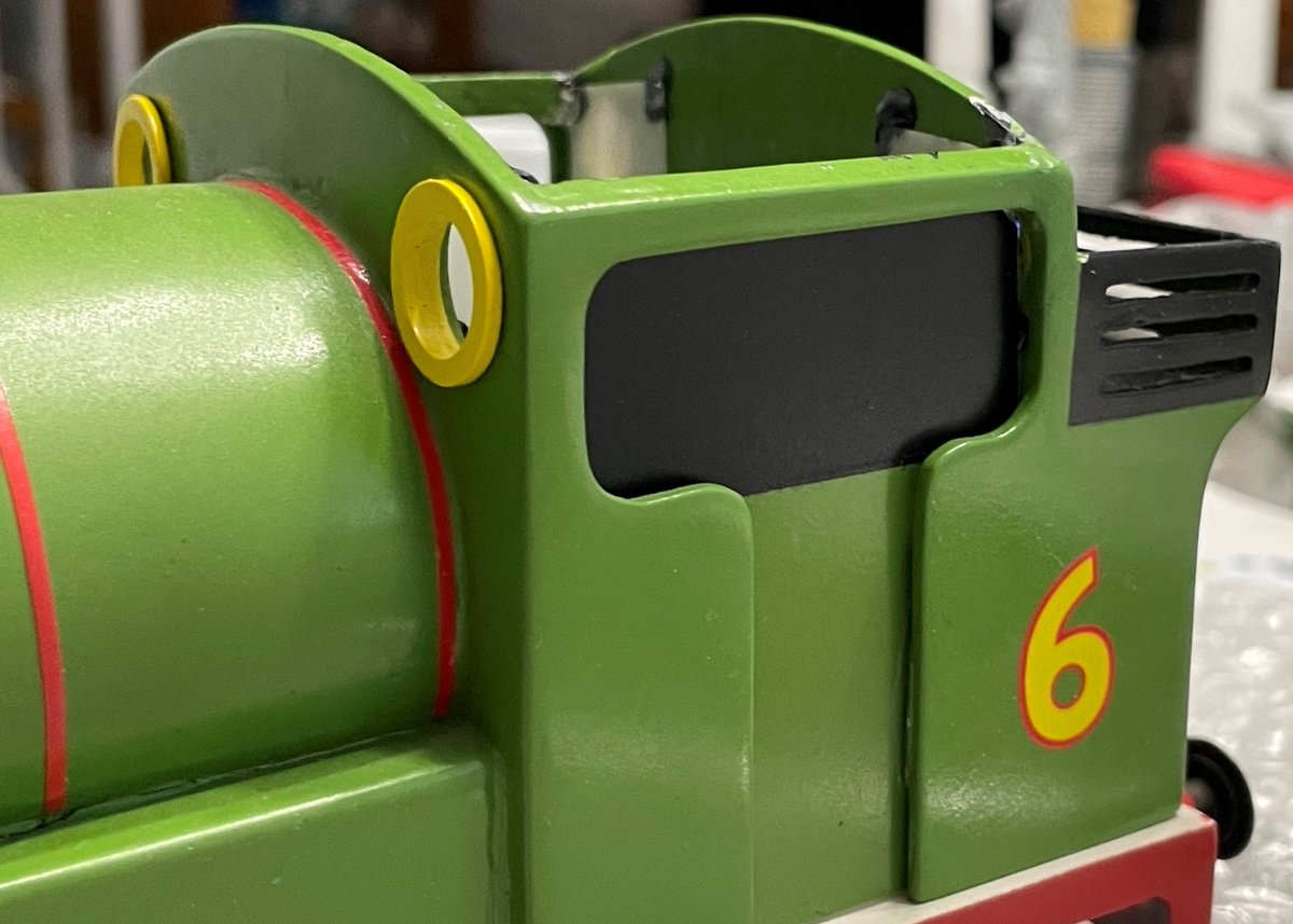 Thomas Merchandise on Twitter: "Some shots showing @FlyingPringle's work on the other side of ...