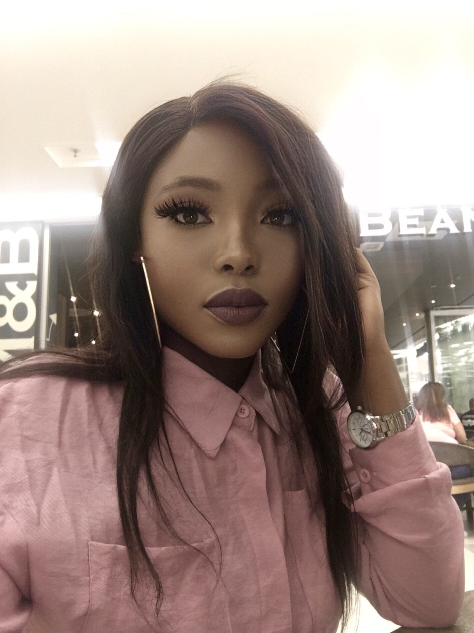 Thando Ngcobo on Twitter: "It’s Wednesday ️ https://t.co/nYuPGaKRxu" / Twitter