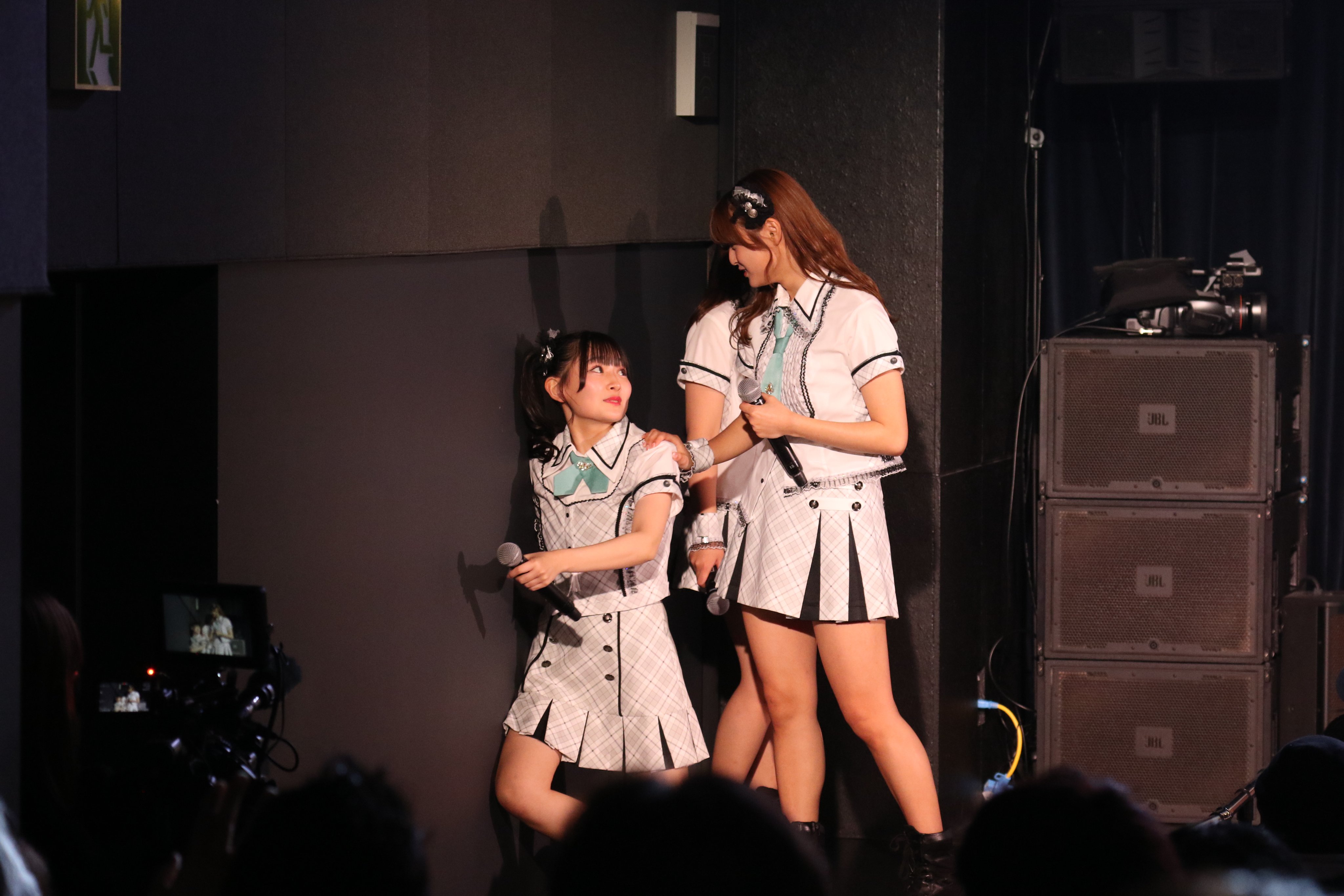 西スポHKT48取材班 on Twitter: "VRカメラのキャップを締めておらず主役が呼びに来るの図（F）#HKT48 #宮﨑想乃生誕祭2022 #石橋颯 #武田智加 #宮﨑想乃 ...