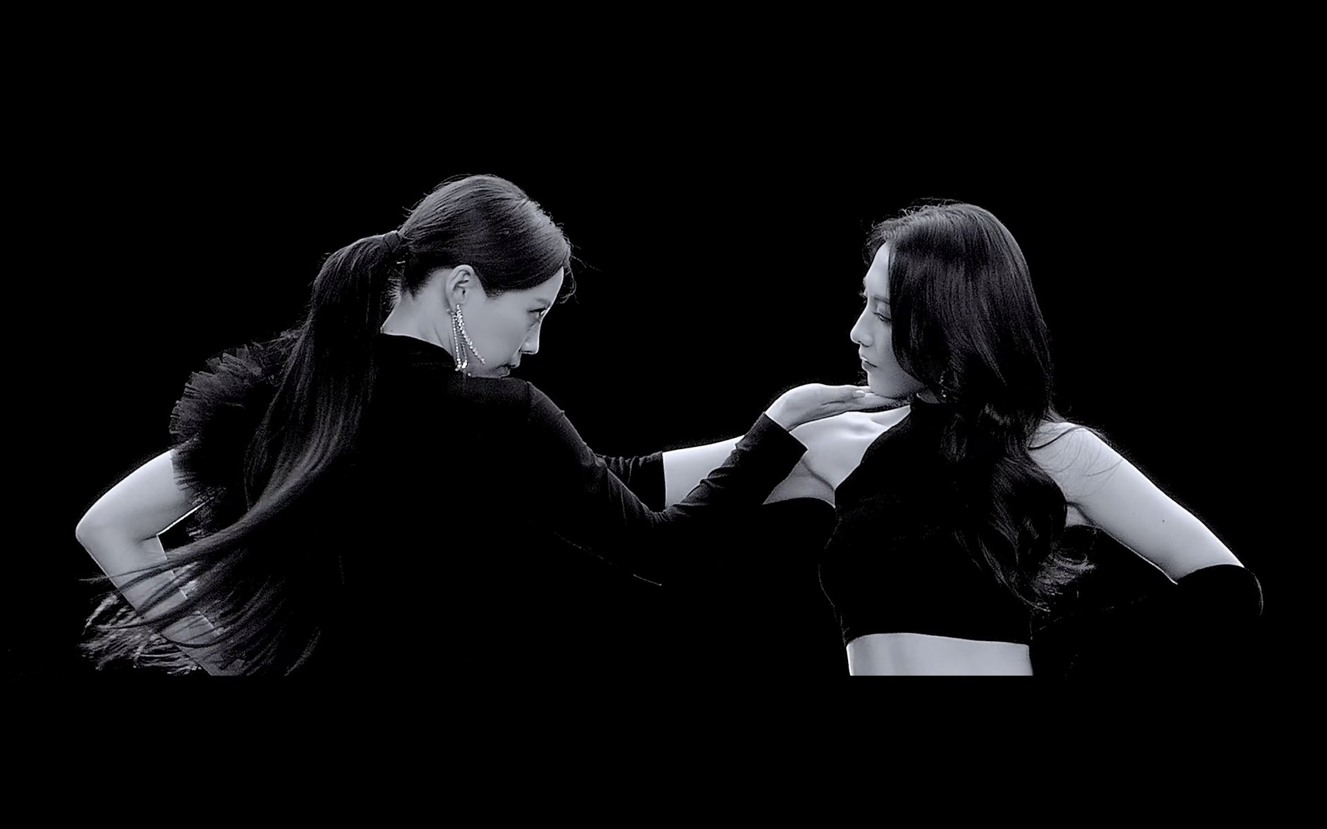 KARA「 MOVE AGAIN 」🍄 on Twitter: "@KARAOFFICIAL329 finally https://t.co/1aNzWVAXVE" / Twitter