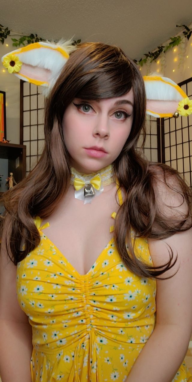 TW Pornstars - 2 pic. Luna🫧. Twitter. blonde or brown? 🌻🐄. 9:44 PM - 16 Nov 2022