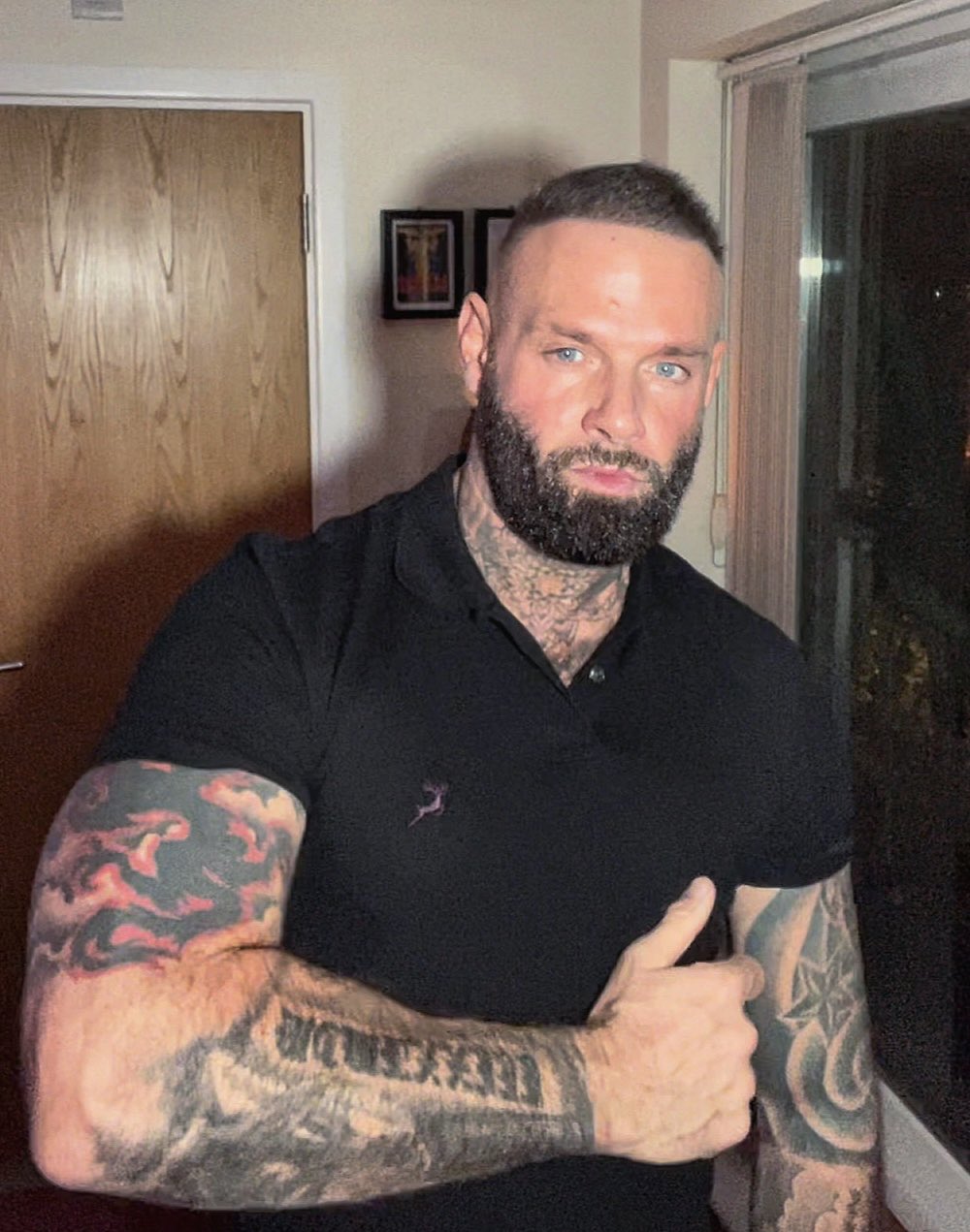 JAY HAMMER (He/Him)TRANS ALLY 🏳️‍⚧️🏳️‍🌈 on Twitter: "All cleaned up for date night 😛 https://t ...