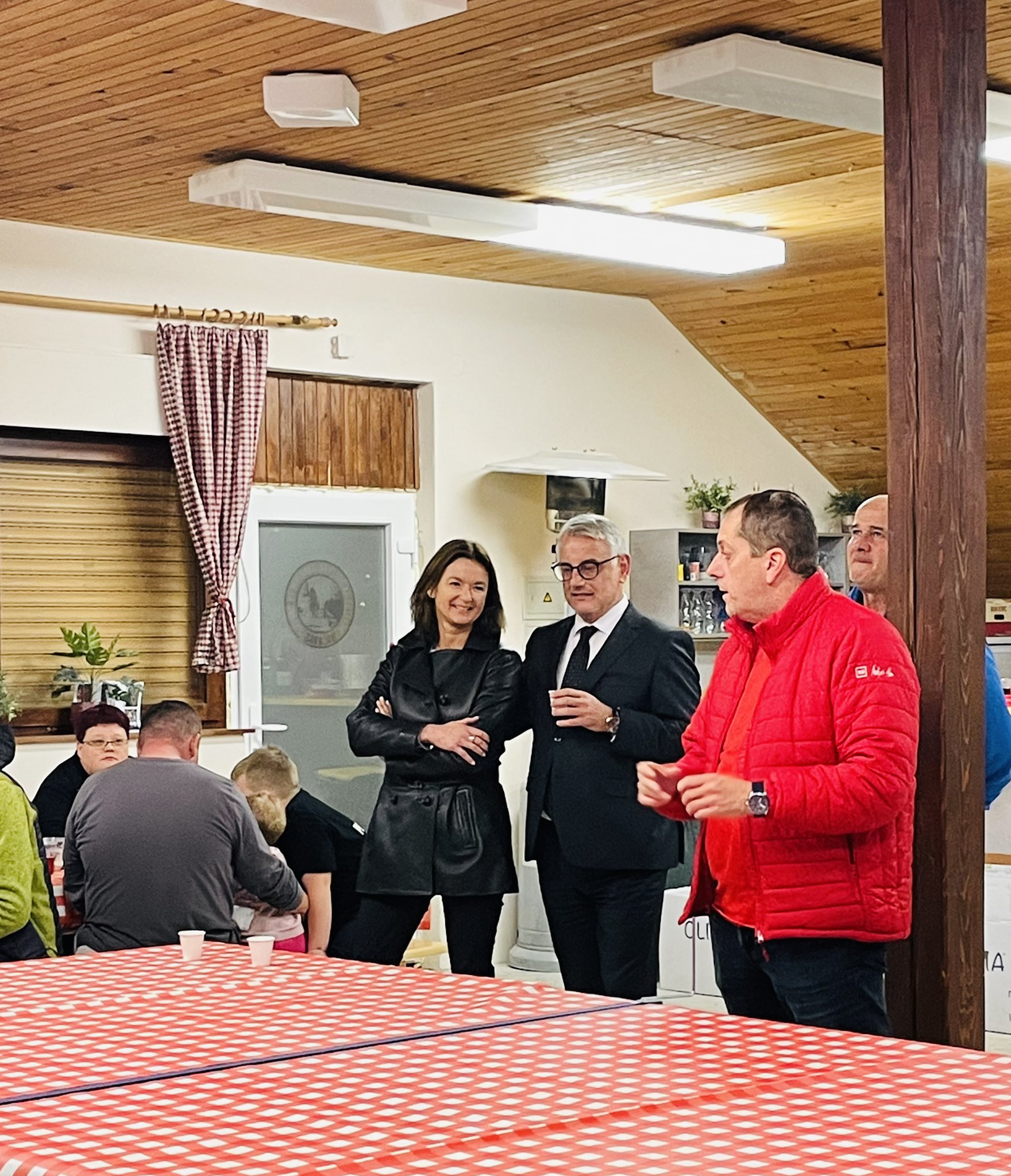 Tanja Fajon on Twitter: "Občina Radeče je zgodba o uspehu. Sodelovanje, povezovanje, odprtost ...