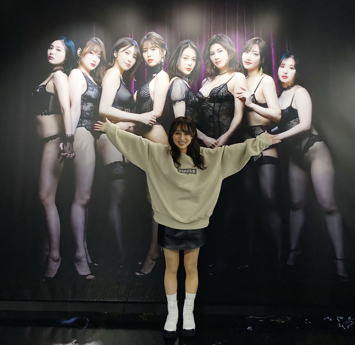 2022年11月8日~20日 西田幸樹×エイトマン 8woman Nextstage 写真展開催 ️ 星まりあと8woman だ‼️