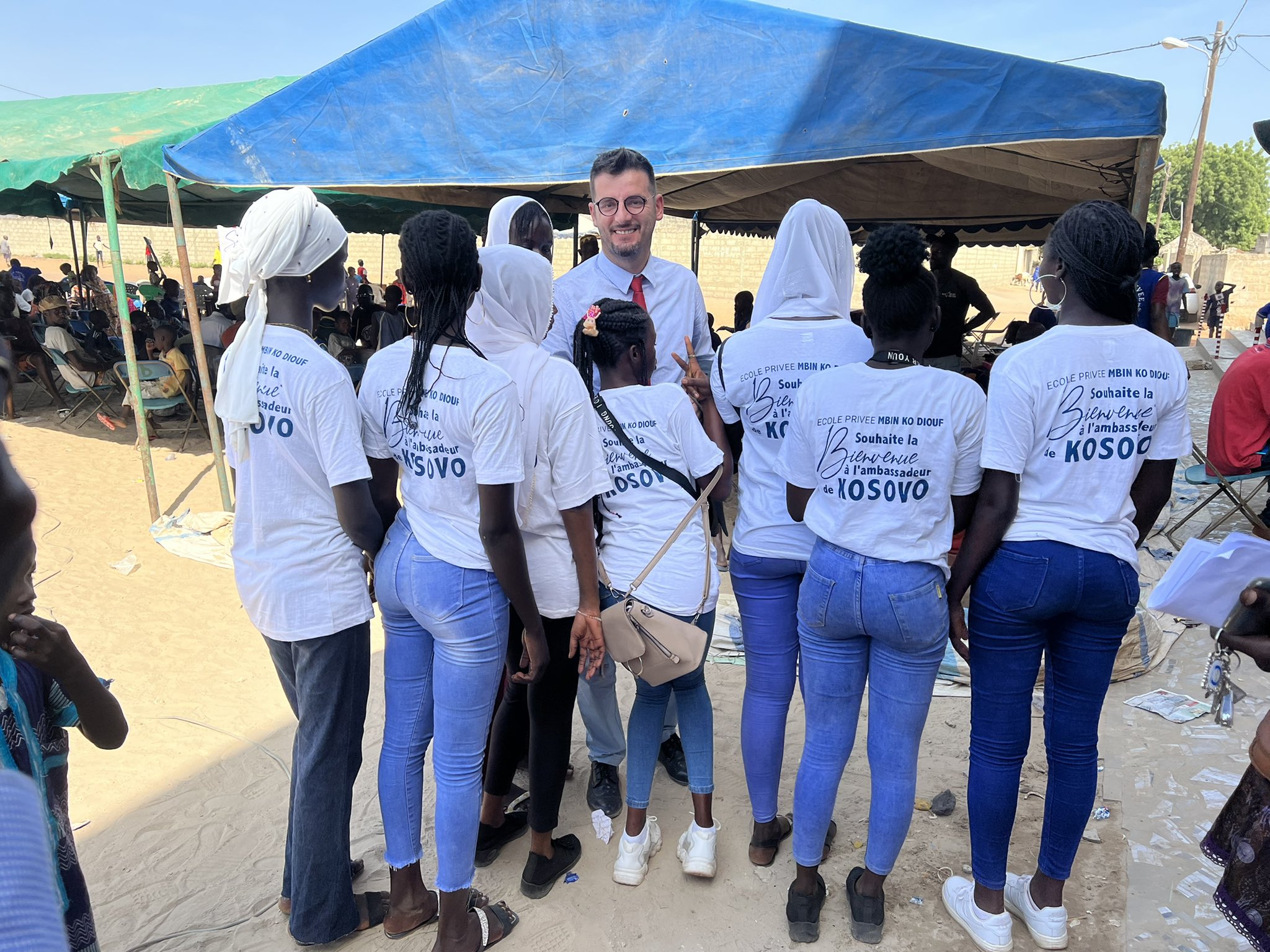 Sami Sh. Halili on Twitter: "Le premier don de l'Ambassade de la République du Kosovo au Sénégal ...