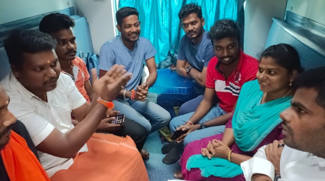 Chennai M.Vinoth 🇮🇳 வினோத் on Twitter: "காசி செல்லும் ரயிலில் ABVP சங்க மாணவர்களுடன் கலந்து ...