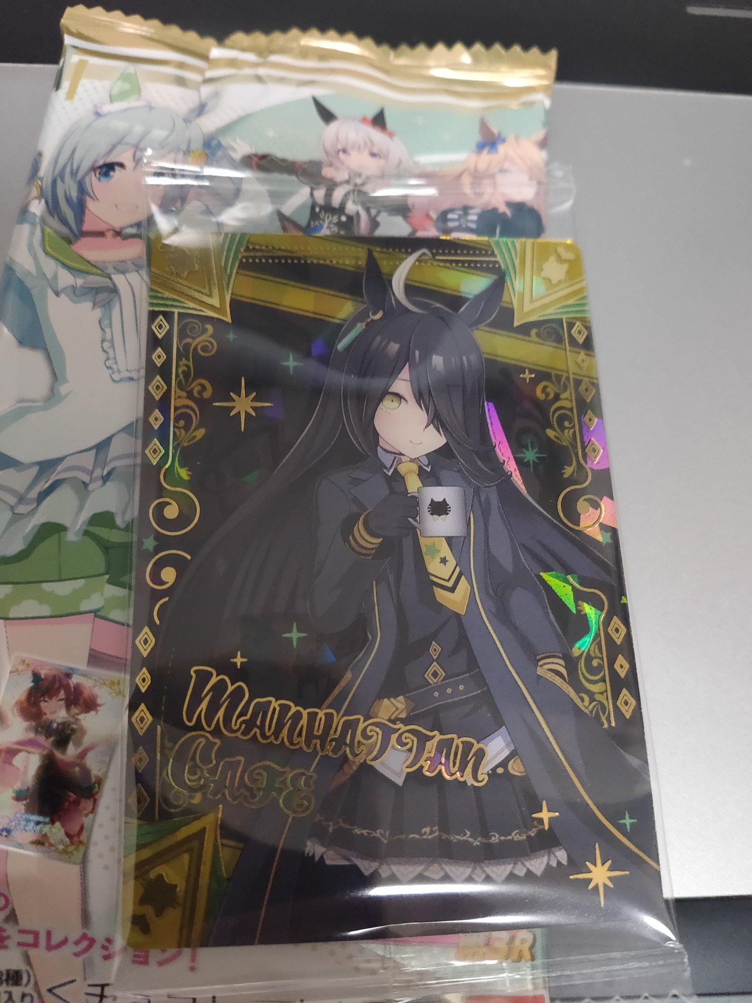 あかいにしんオオトリ On Twitter ウエハースで引いたキャラをまんがにしようとしたんだけど、難易度高いなぁ自分的には Djjzuhi2bm