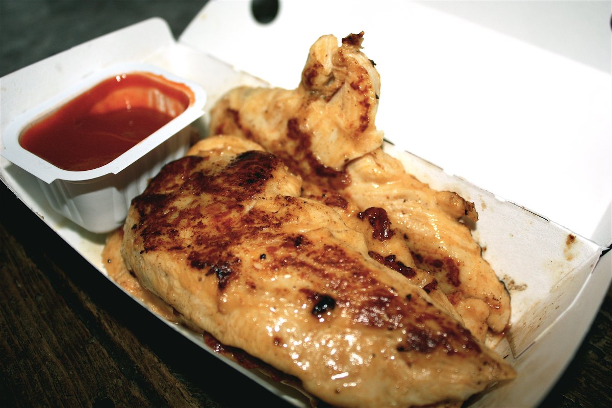 Trying to eat low carb but need to eat out? Here are 10 options that ...