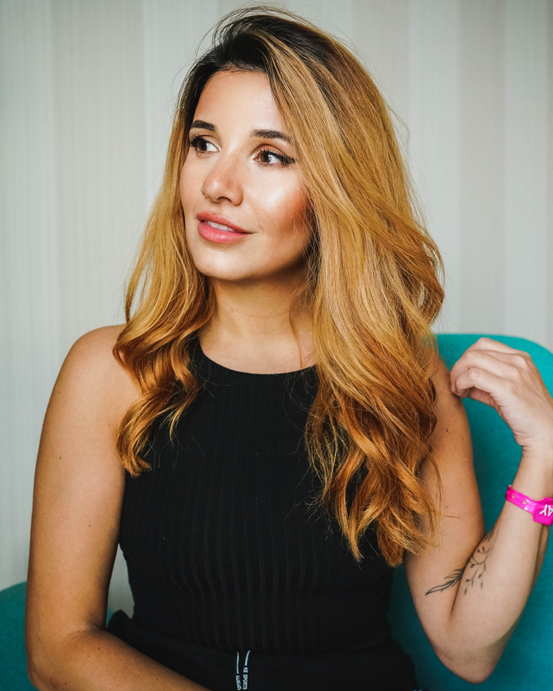 Cadaea on Twitter: "I really hope someone intervenes but, just in case, here's some other places ...