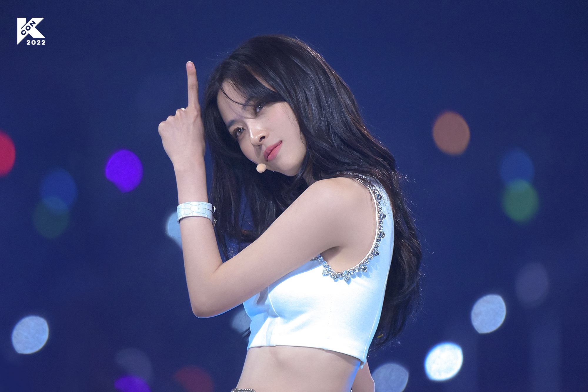 KCON official on Twitter: "💙KCON 2022 SPECIAL GIFT WEEK💙 KCON 2022 LA SHOW DAY1 BEHIND PHOTOS ...