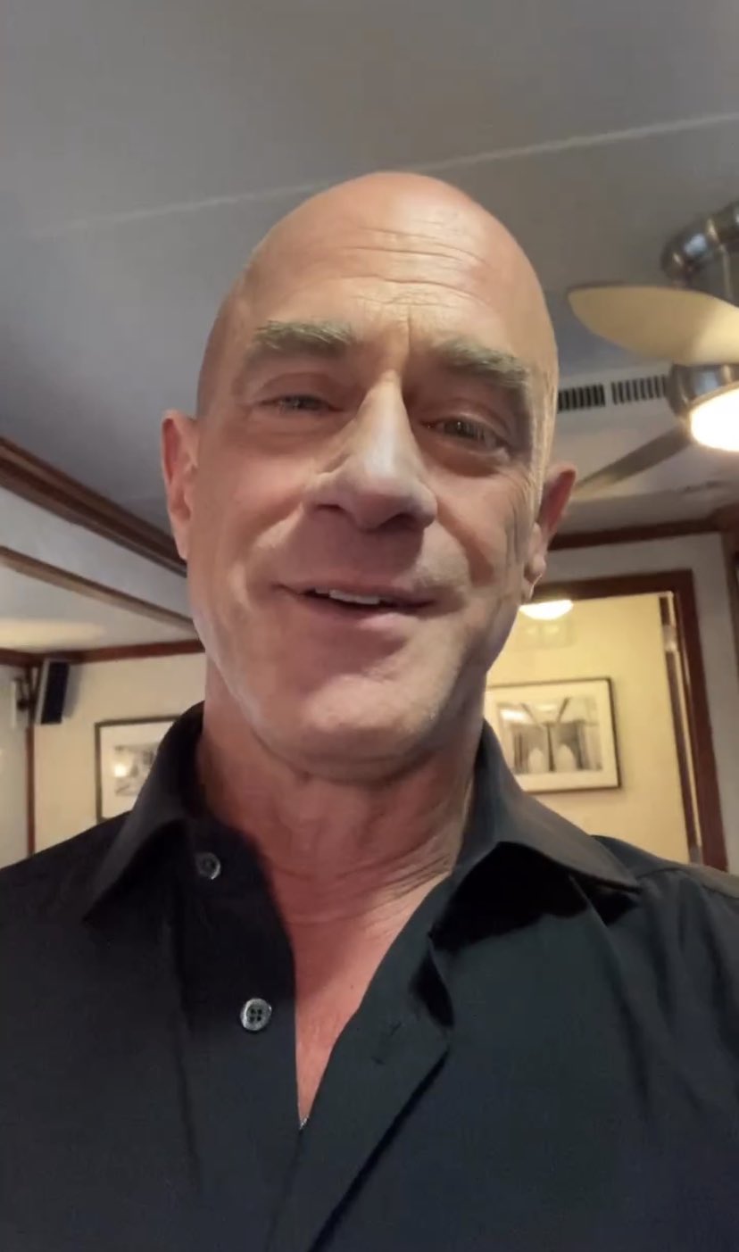 syd benson-stabler on Twitter: "RT @bensonxmeloni: THEY — https://t.co/fmHU1ANbhp" / Twitter