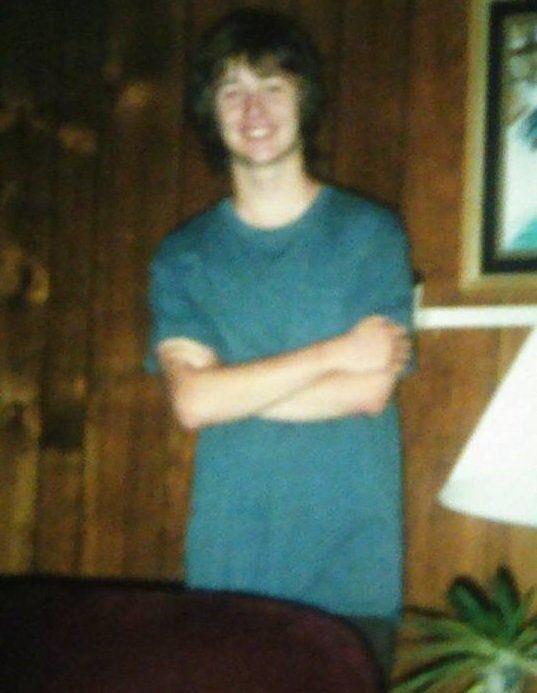 ‼️‼️‼️La Extraña muerte de Joshua Maddux fue encontrado muerto en una ...