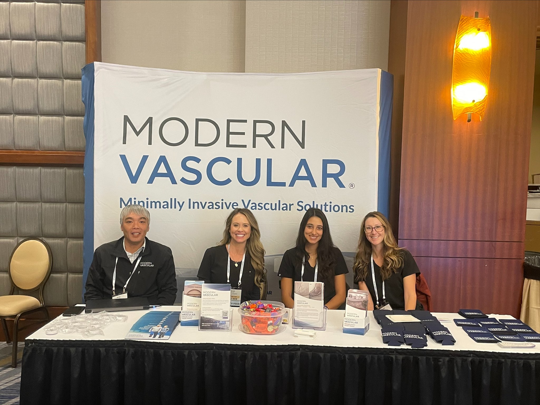 Modern Vascular on Twitter: "Check out our Arizona team at the annual ...