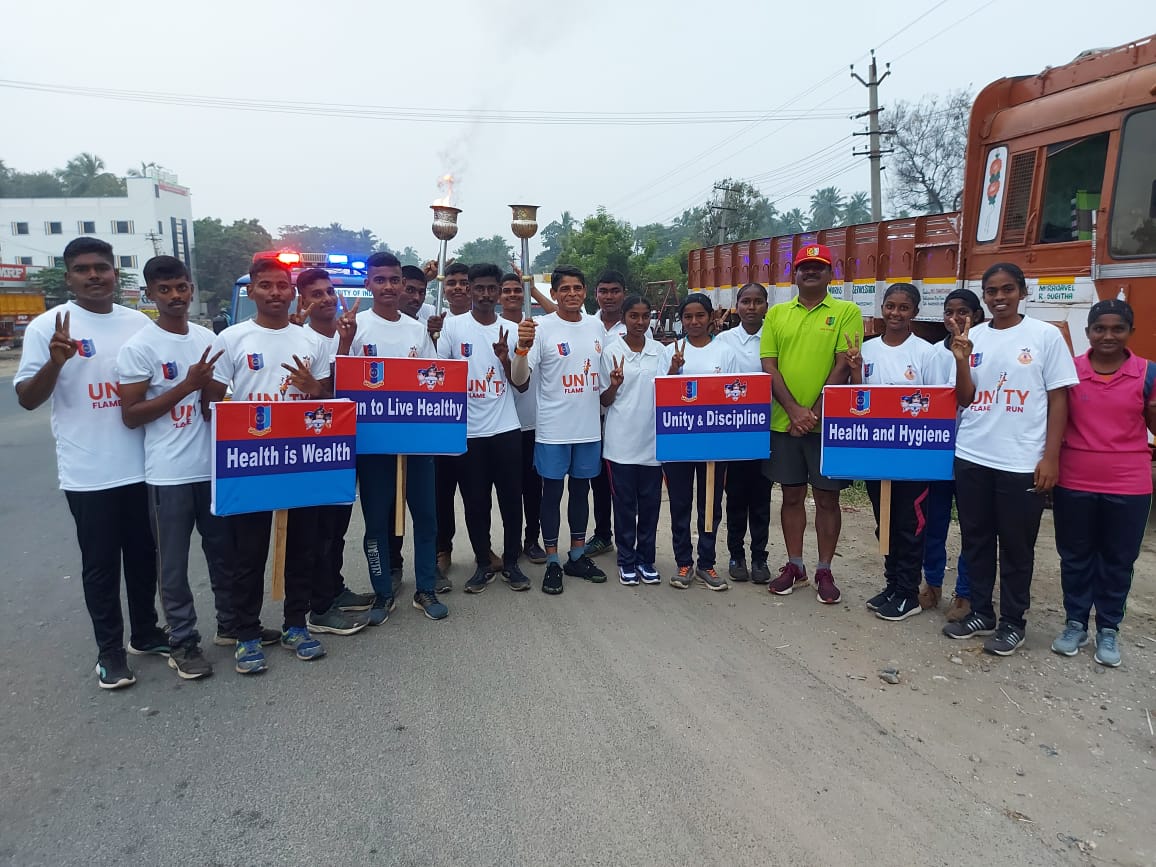 PRO Defence Trivandrum on Twitter: "Day 9 :Unity Flame Run #NCC 450 kms / 3000 kms Velur to ...
