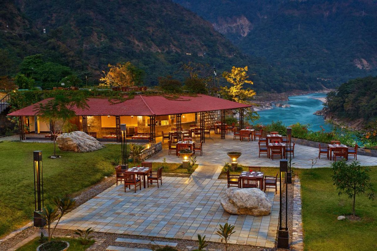 6 Best riverside stays of Ganga In Rishikesh Which Will Give You an ...