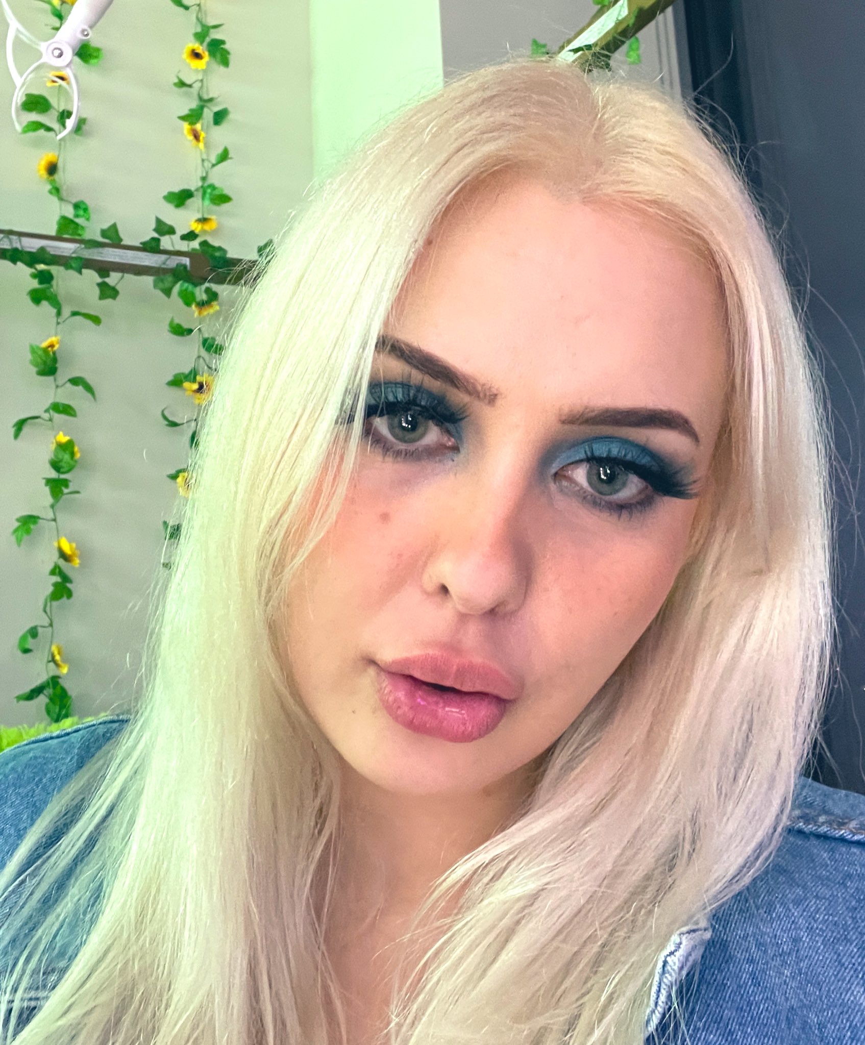 TW Pornstars - 1 pic. Misty 💗 Full Length. Twitter. Good morning say it back?. 2:43 PM - 1 Dec 2022