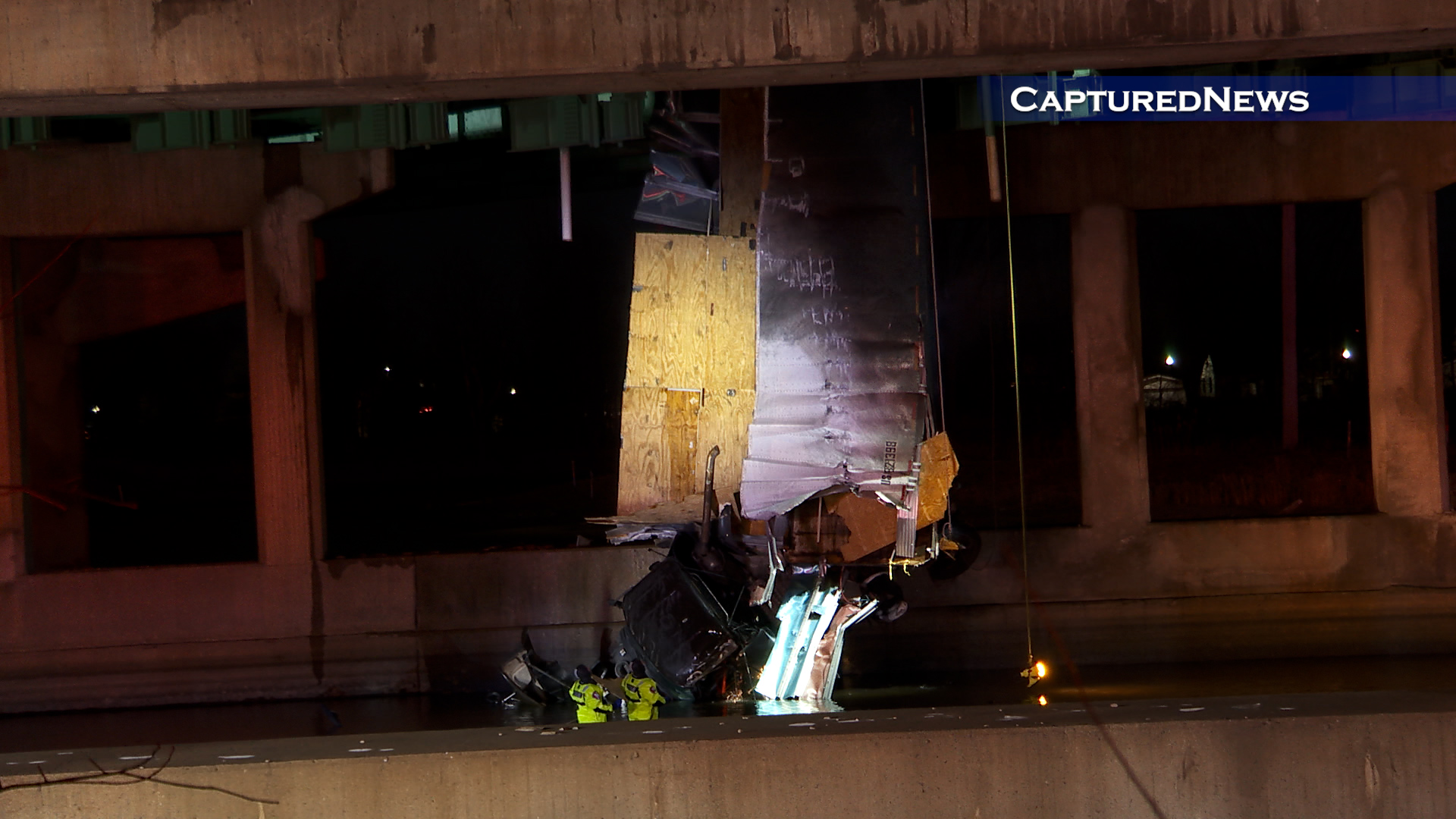 News On Twitter Hammond In A Fiery Rollover Semi Crash Has All
