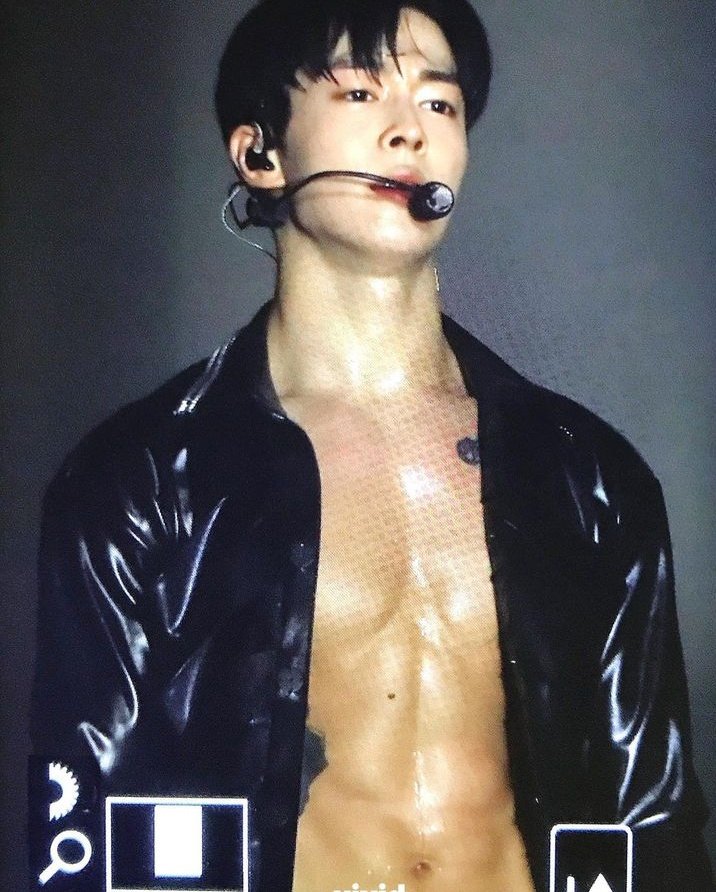 Legendary Kpop Abs ♂️ on Twitter: "1882. Dawon / SF9"