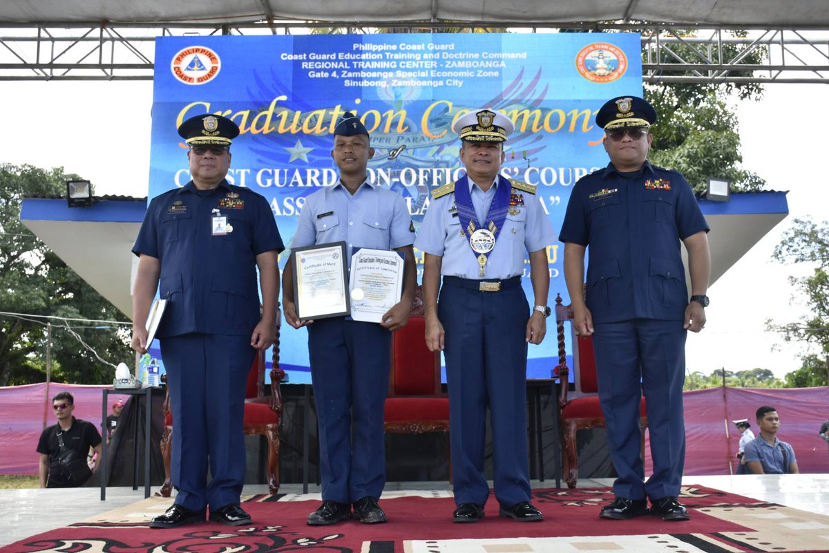 Philippine Coast Guard on Twitter: "RT @PTVph: TINGNAN: May kabuuang 643 trainees ang opisyal na ...